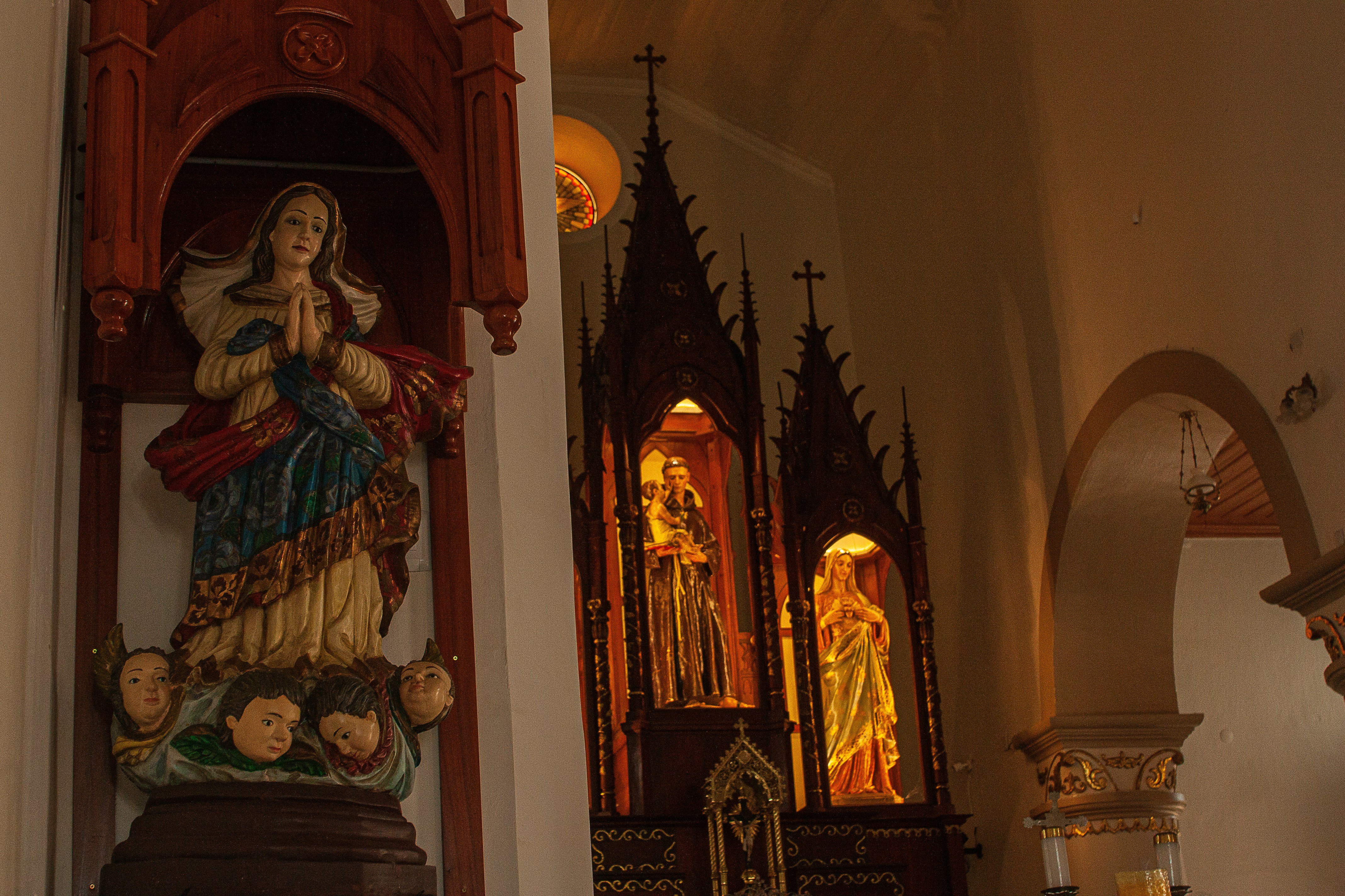 Backlit Shrine Tapestry: A Reverent Cenotaph Within a Dim Chapel