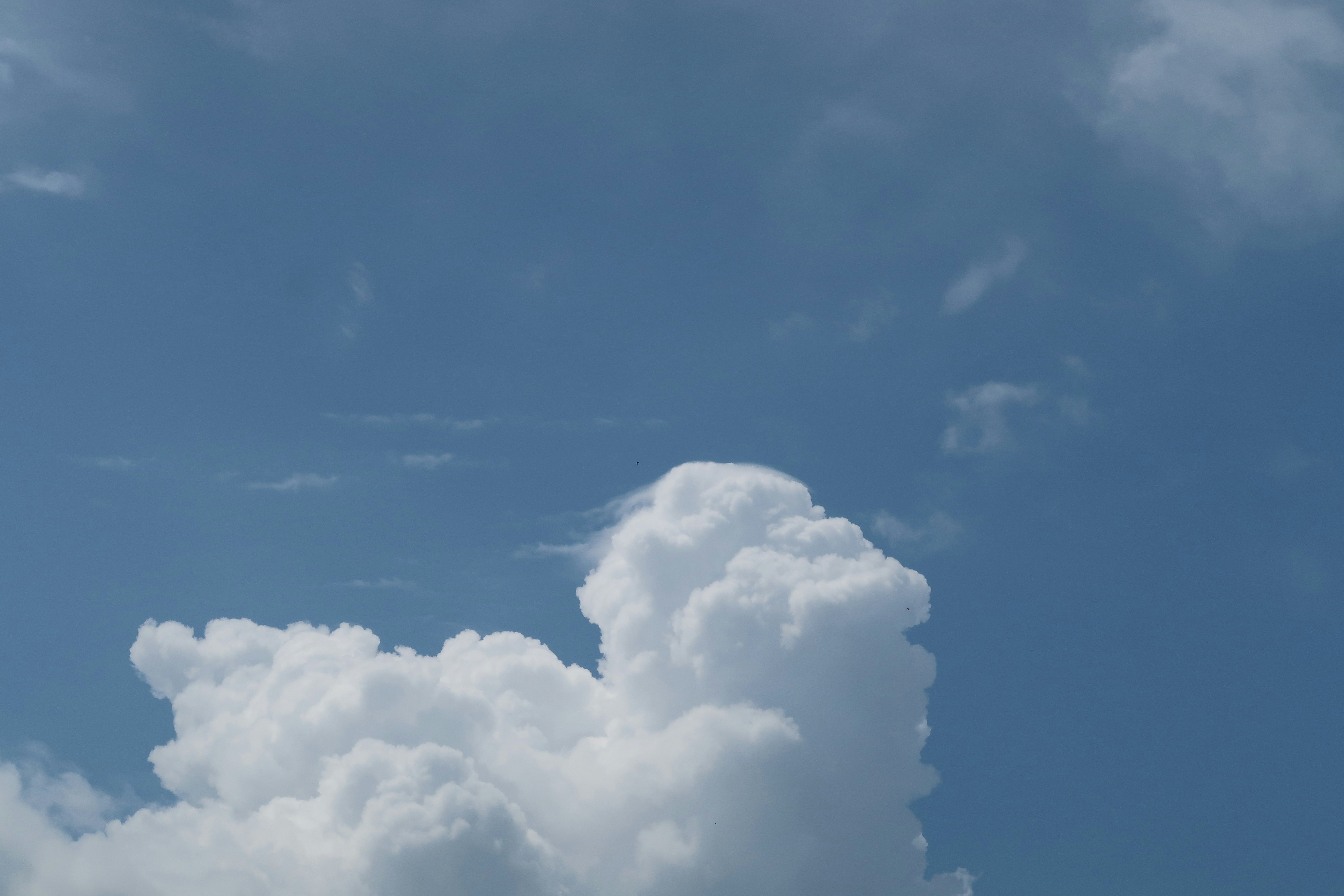 Cloud Monument: A Quiet Peak Rising in a Broad Sky