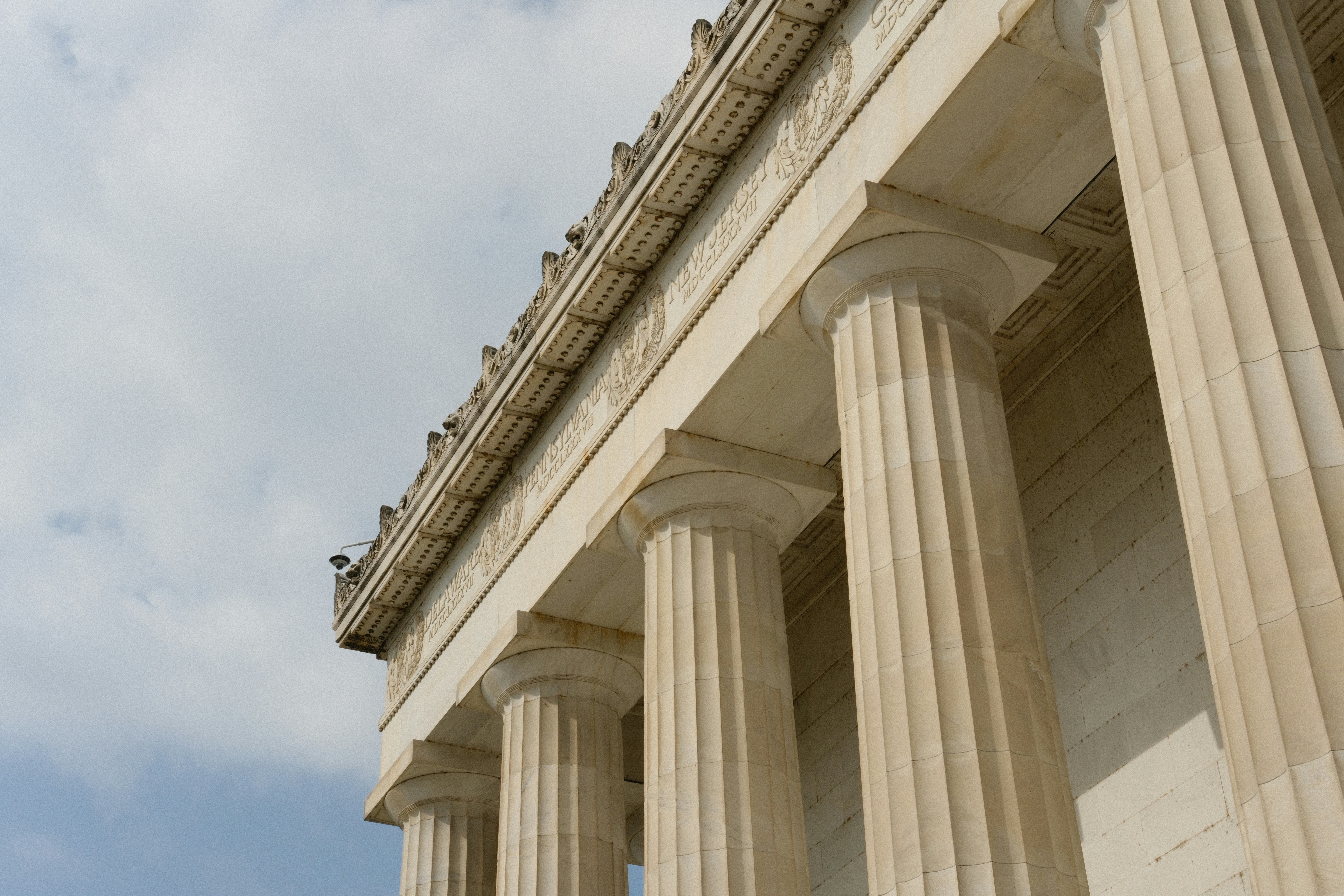 Rising Columns under a Stretch of Sky