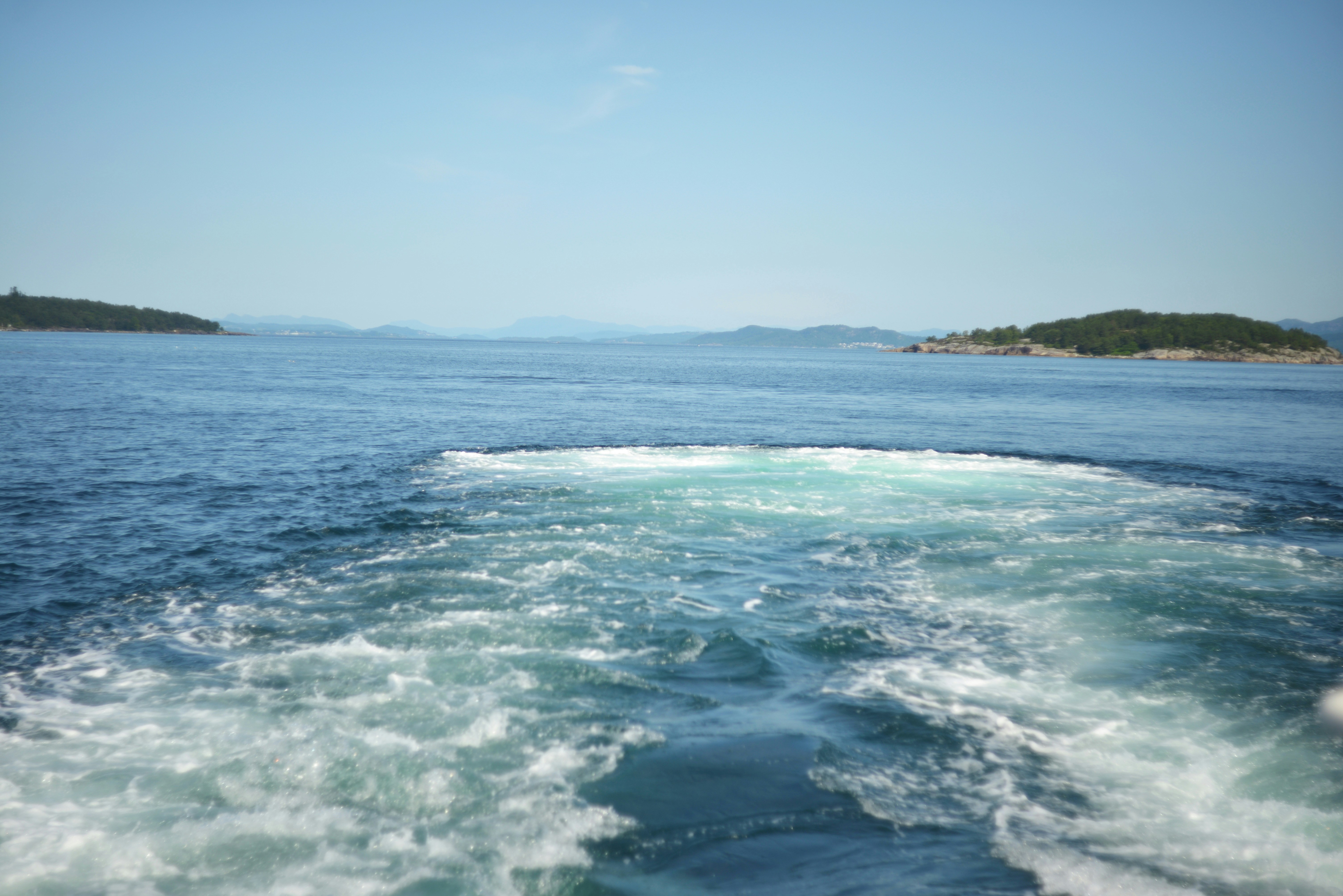 Wake in the Ocean: A Wakeboarder’s View Into Distant Islands