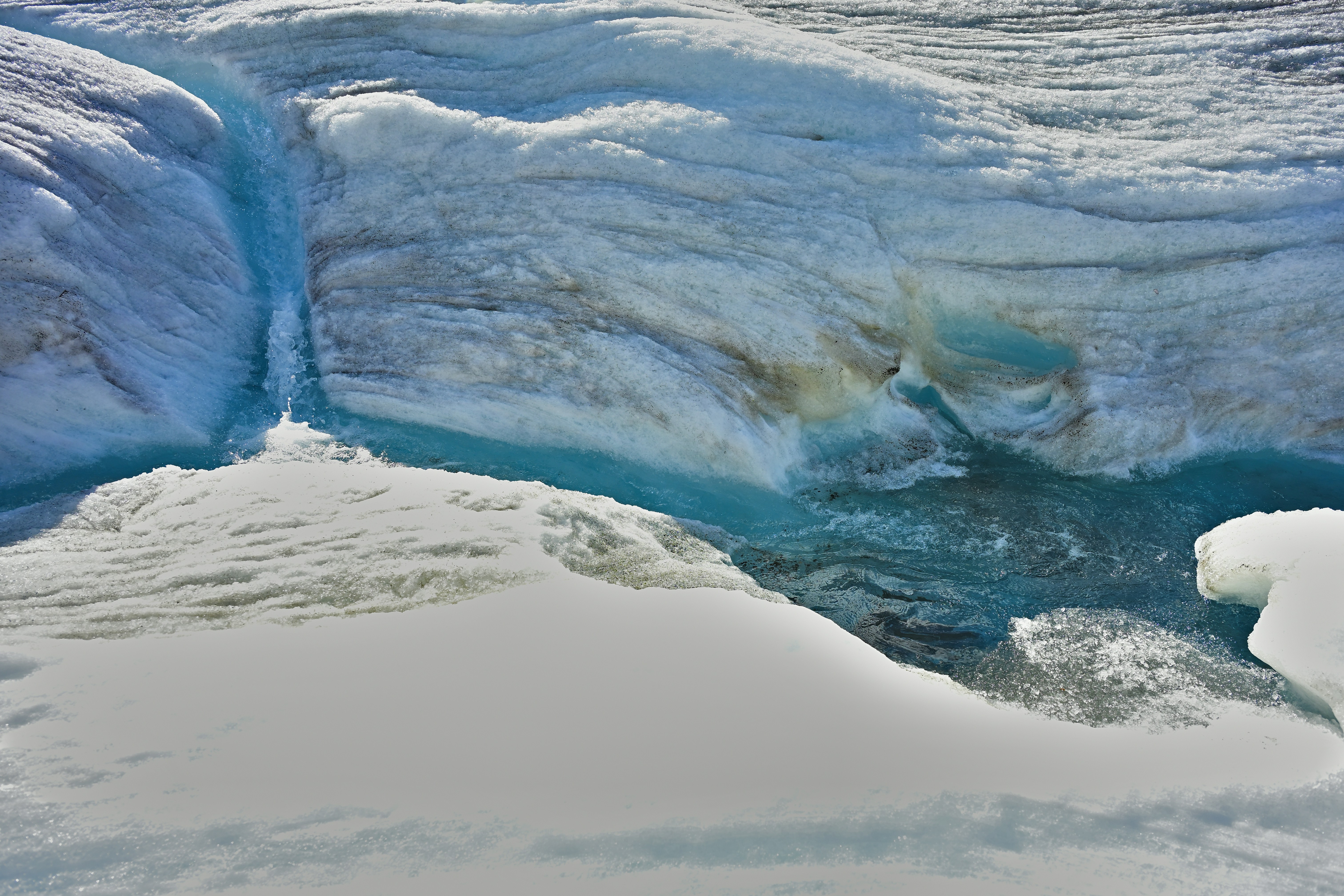 Blue Ice Chasm: A Quiet Gap in Glacial Flow