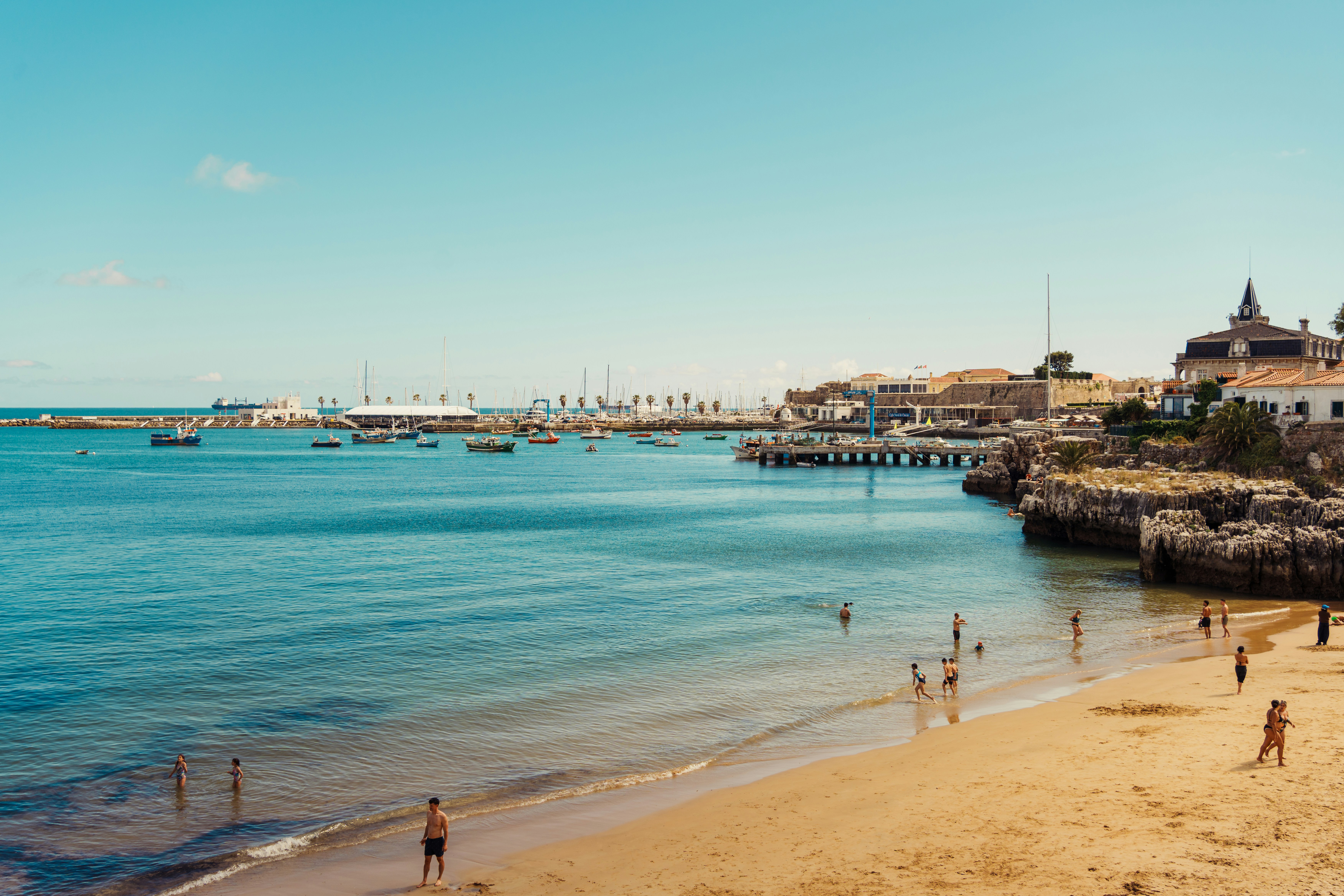Sunlit Calm at Porto Beach: A Coastal Town Quietly Unfolds