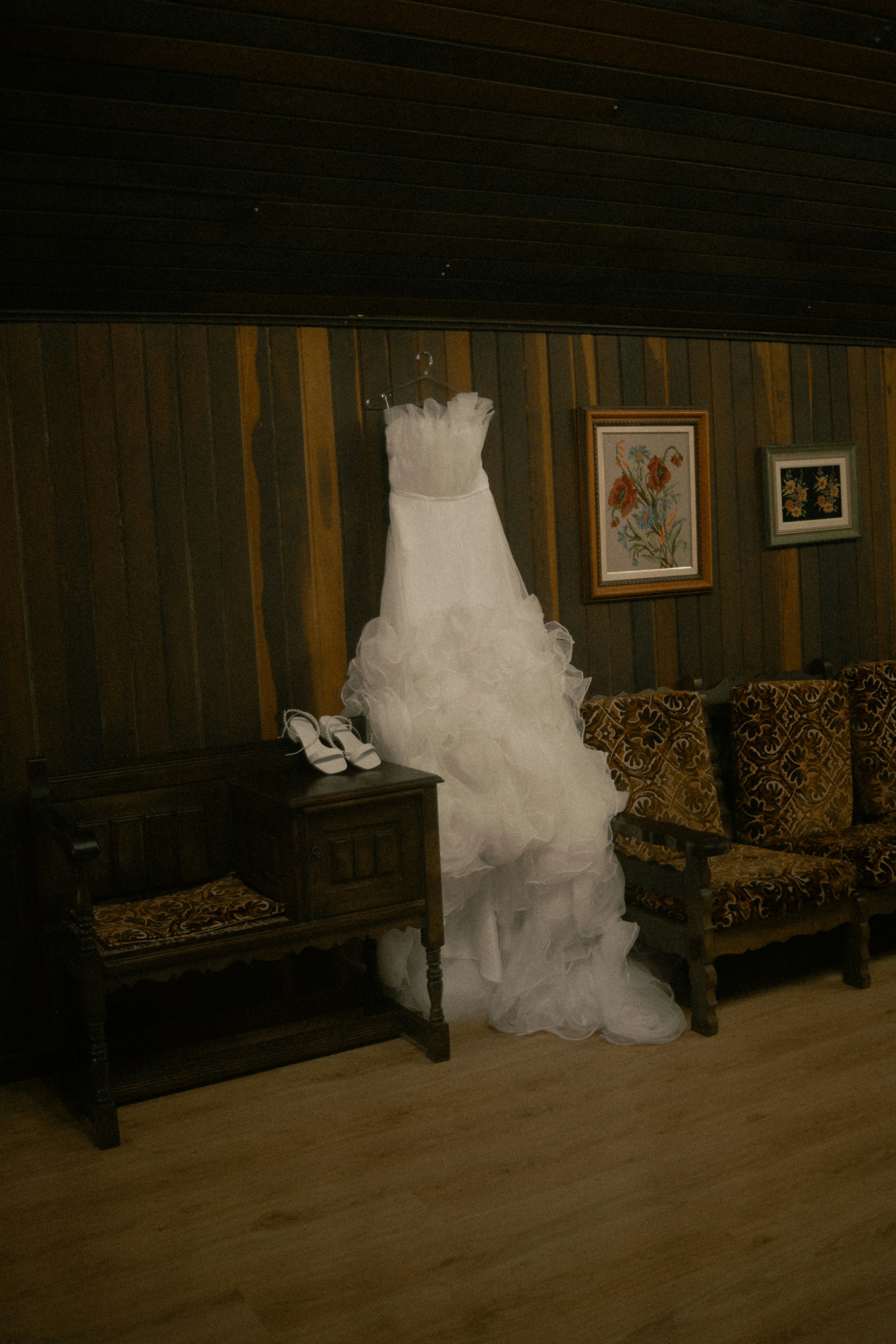 Bride’s Dress in a Vintage Lounge