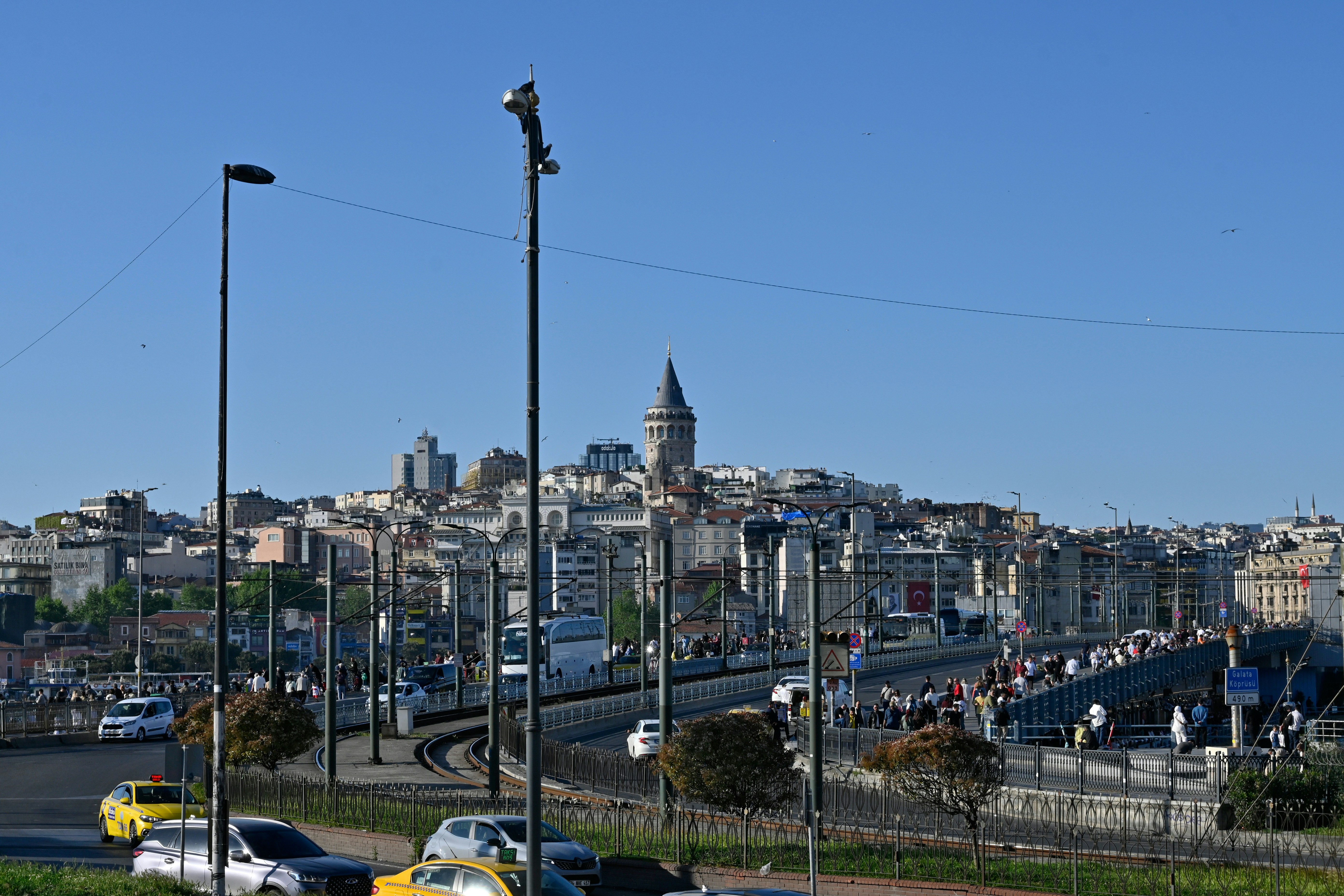 Across the Golden Gate of a Bright Bay City