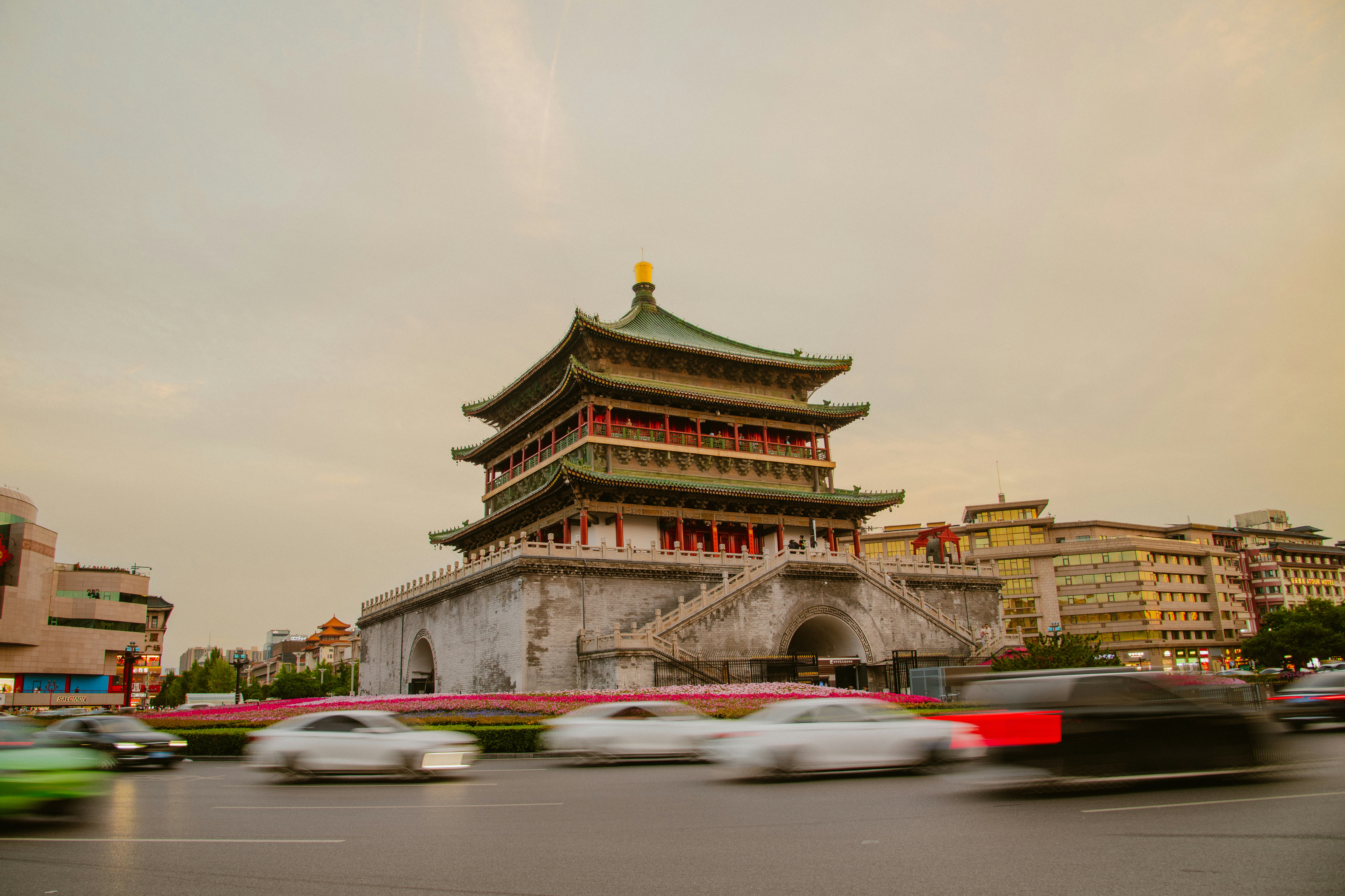 Temple at the Crossroads: A Motion-Blur City Portrait