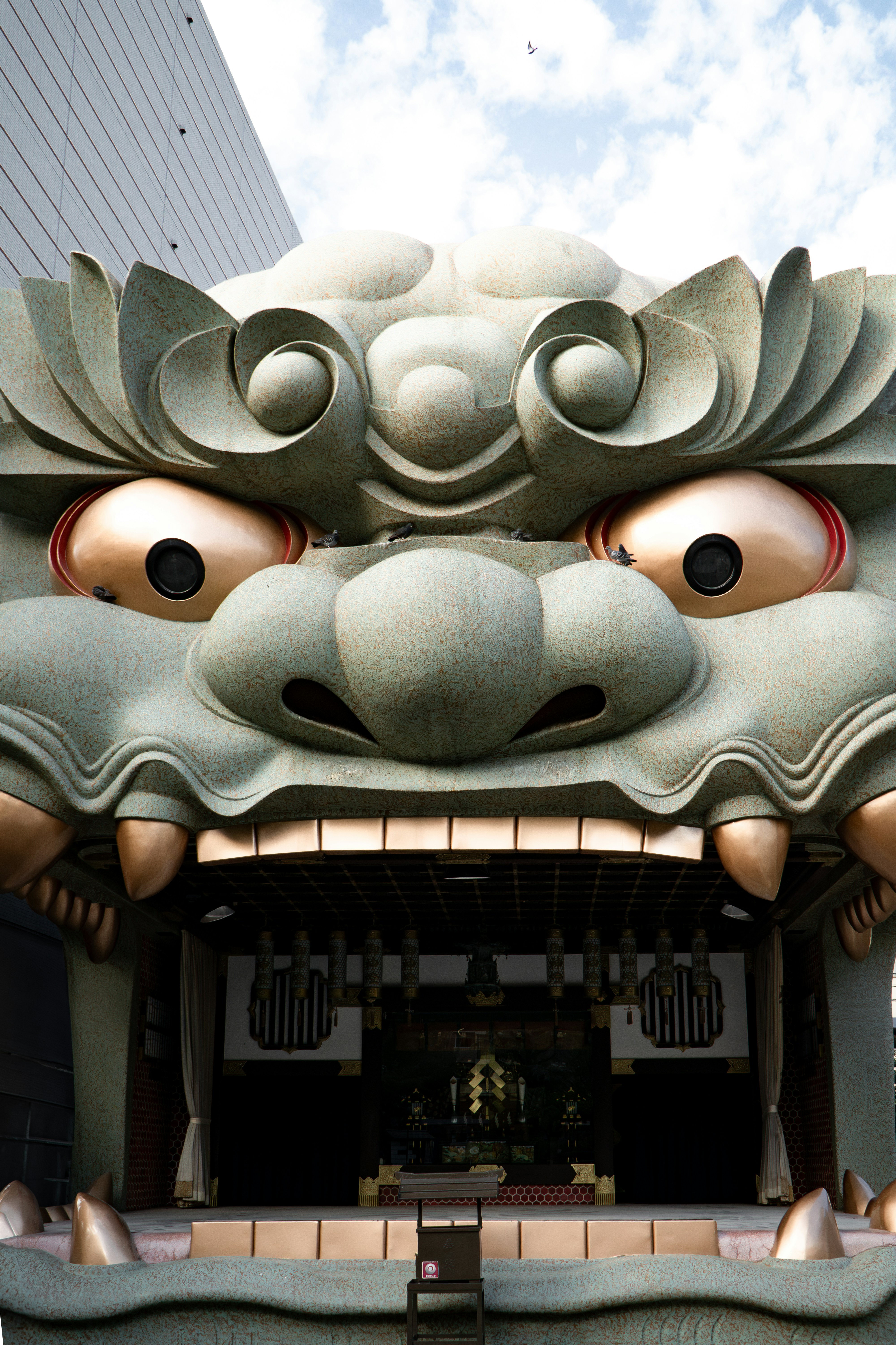 Stone Dragon Gate: The Gaping Gaze of the Facade