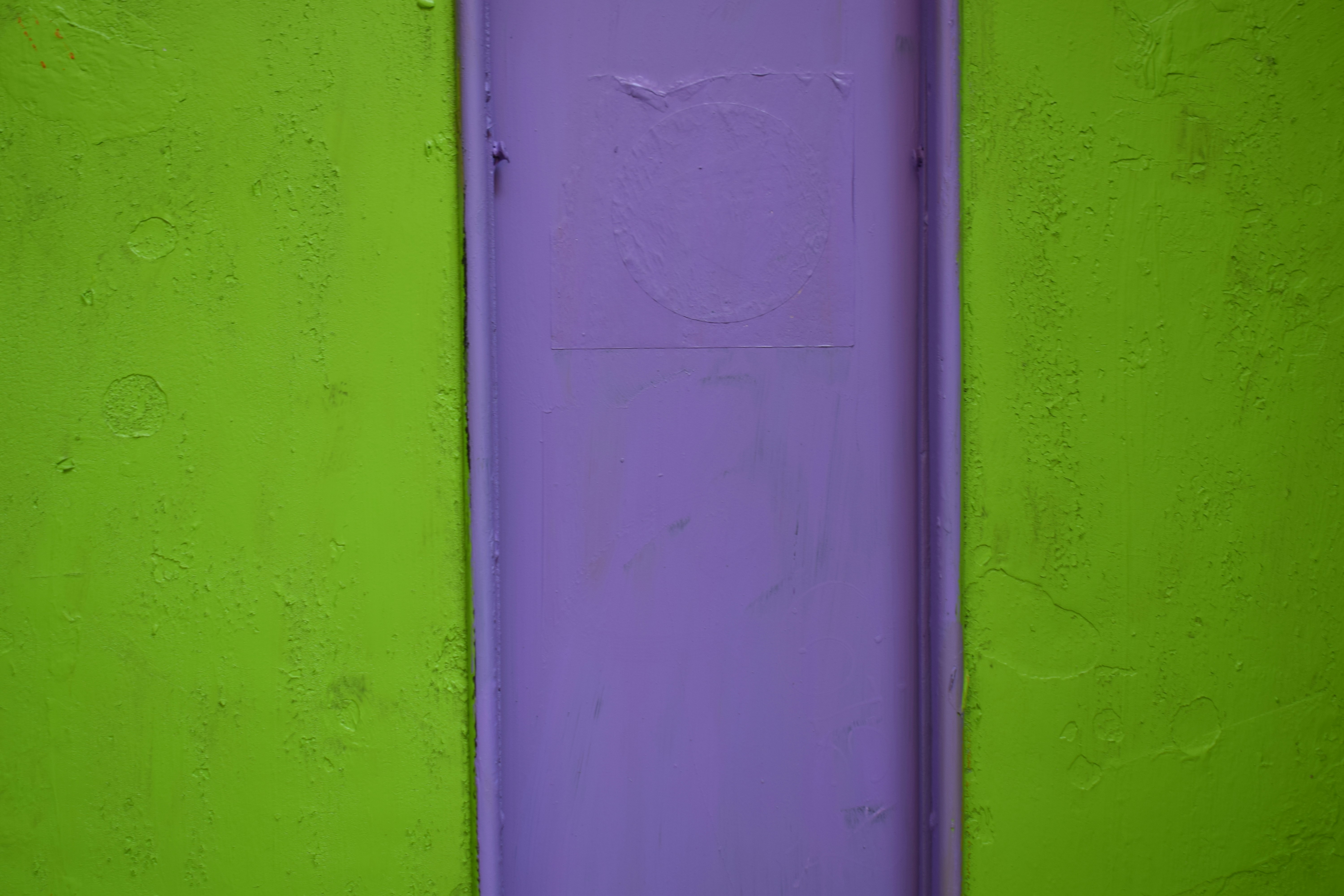 Vivid Divider: Lime and Violet Corridor