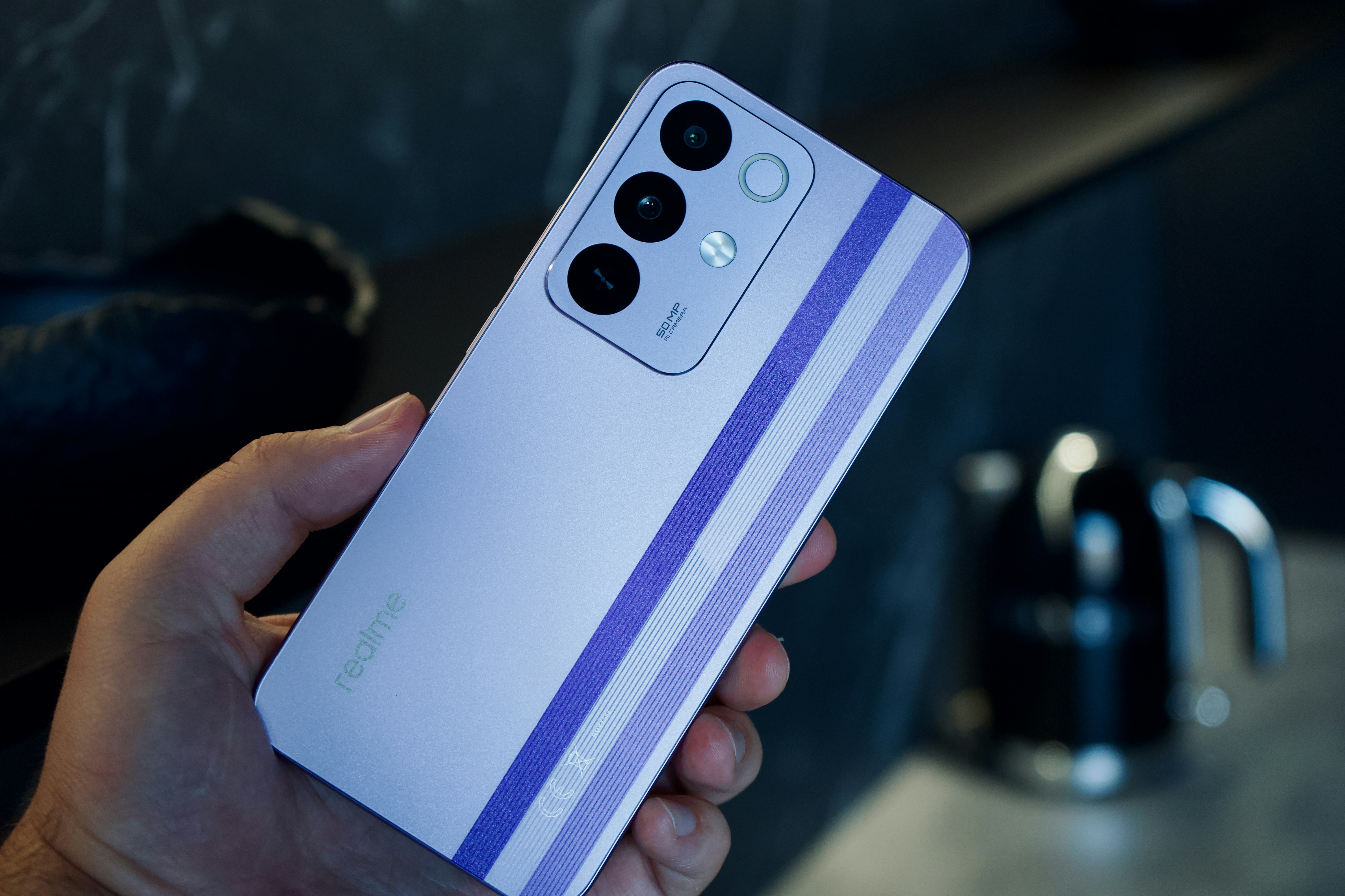Lilac Sleeve, Striped Accent: A Modern Smartphone Portrait