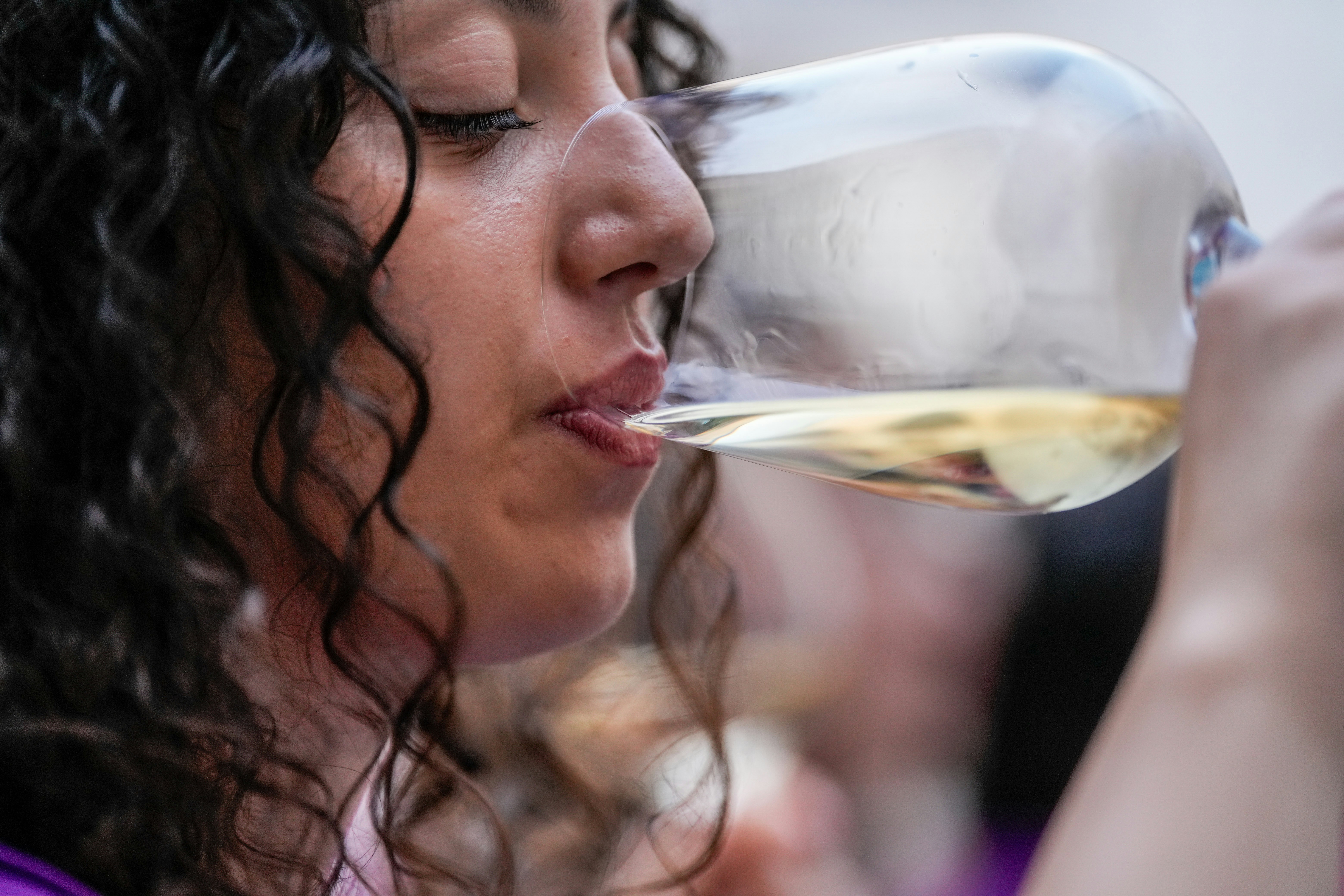 Sip of Clarity: Close Focus on a Delicate Moment