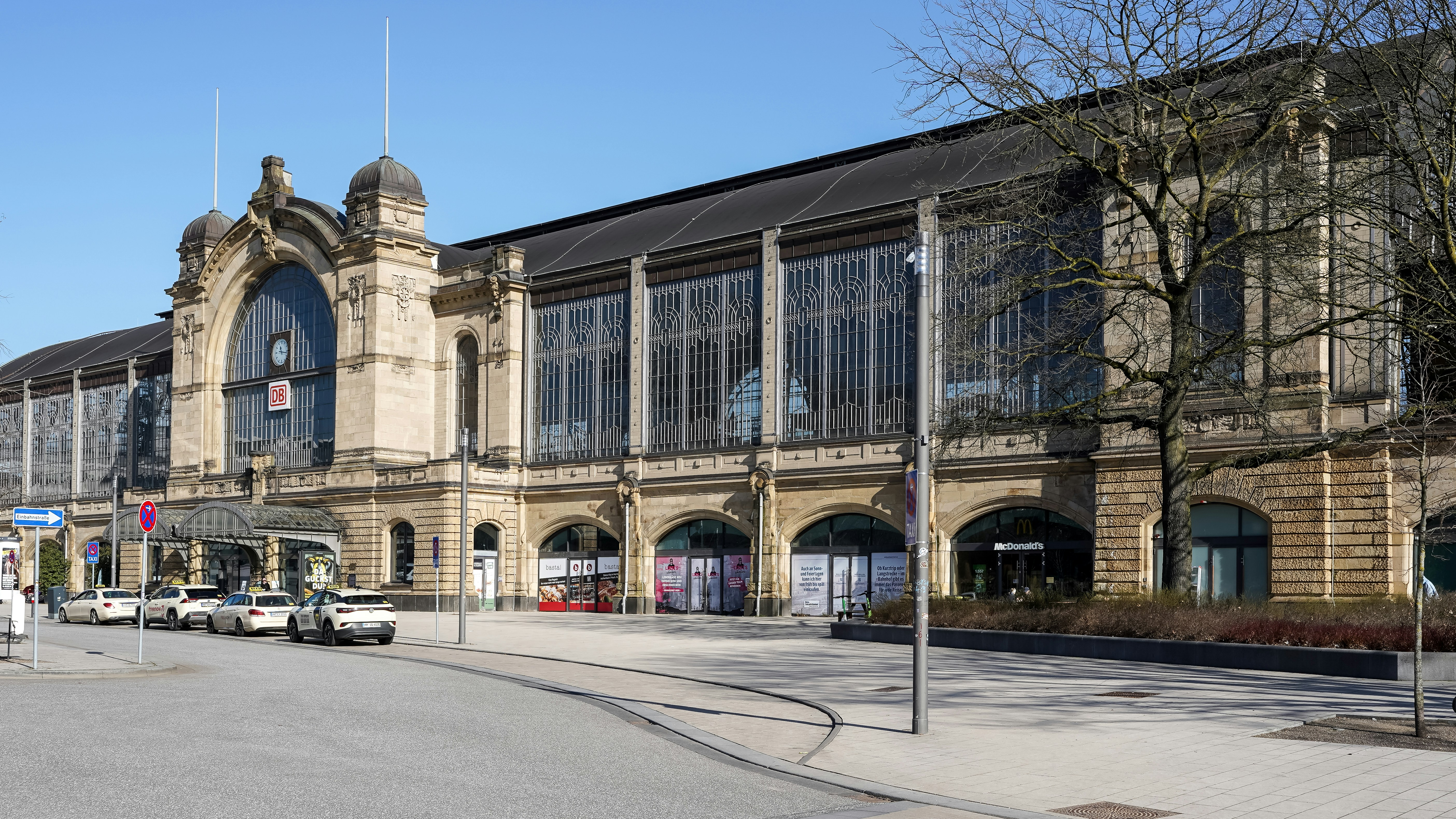 Arched Gateway and Historic Market Hall