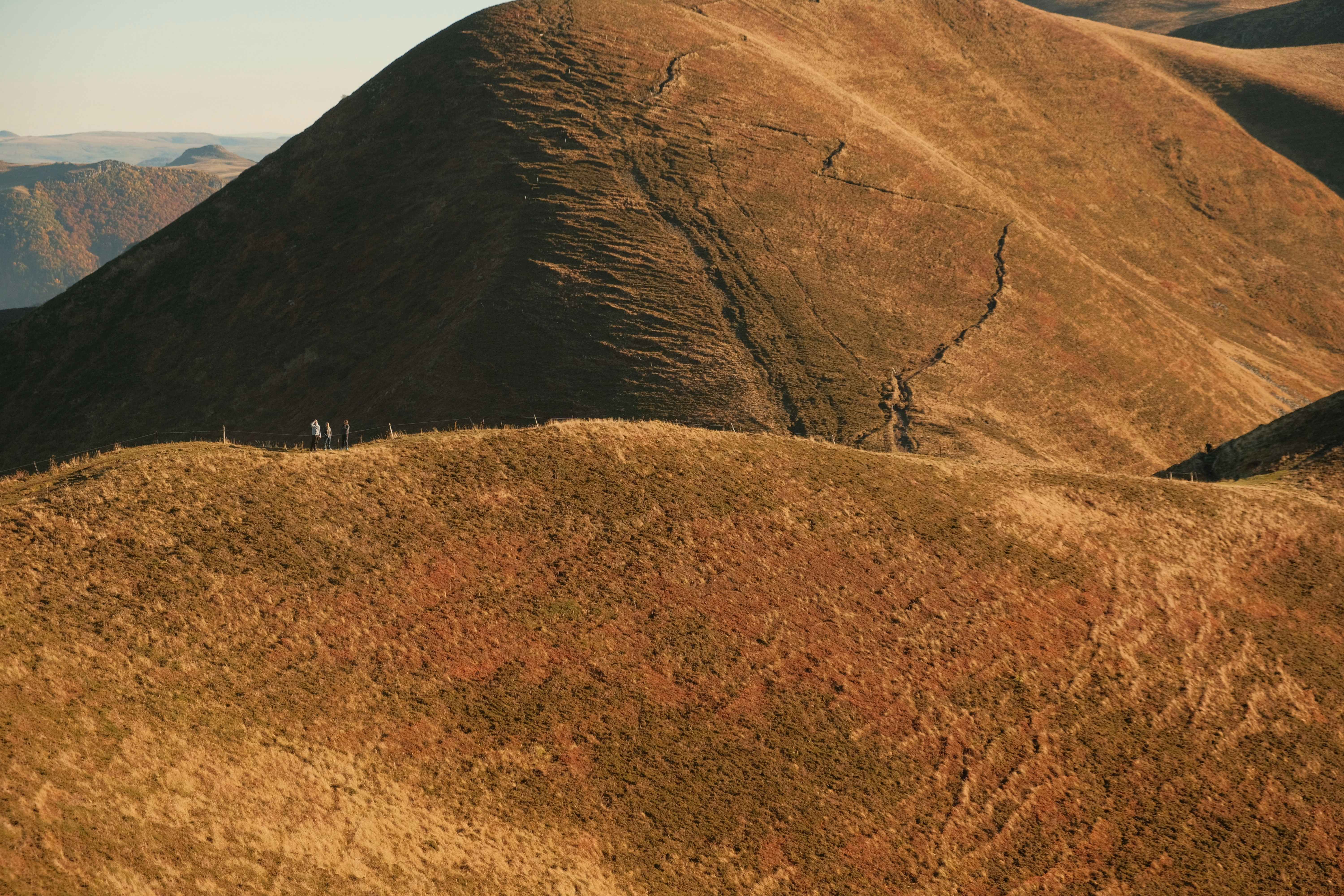 Horizon Ridge: A Golden Ascent Across Dune-like Hills