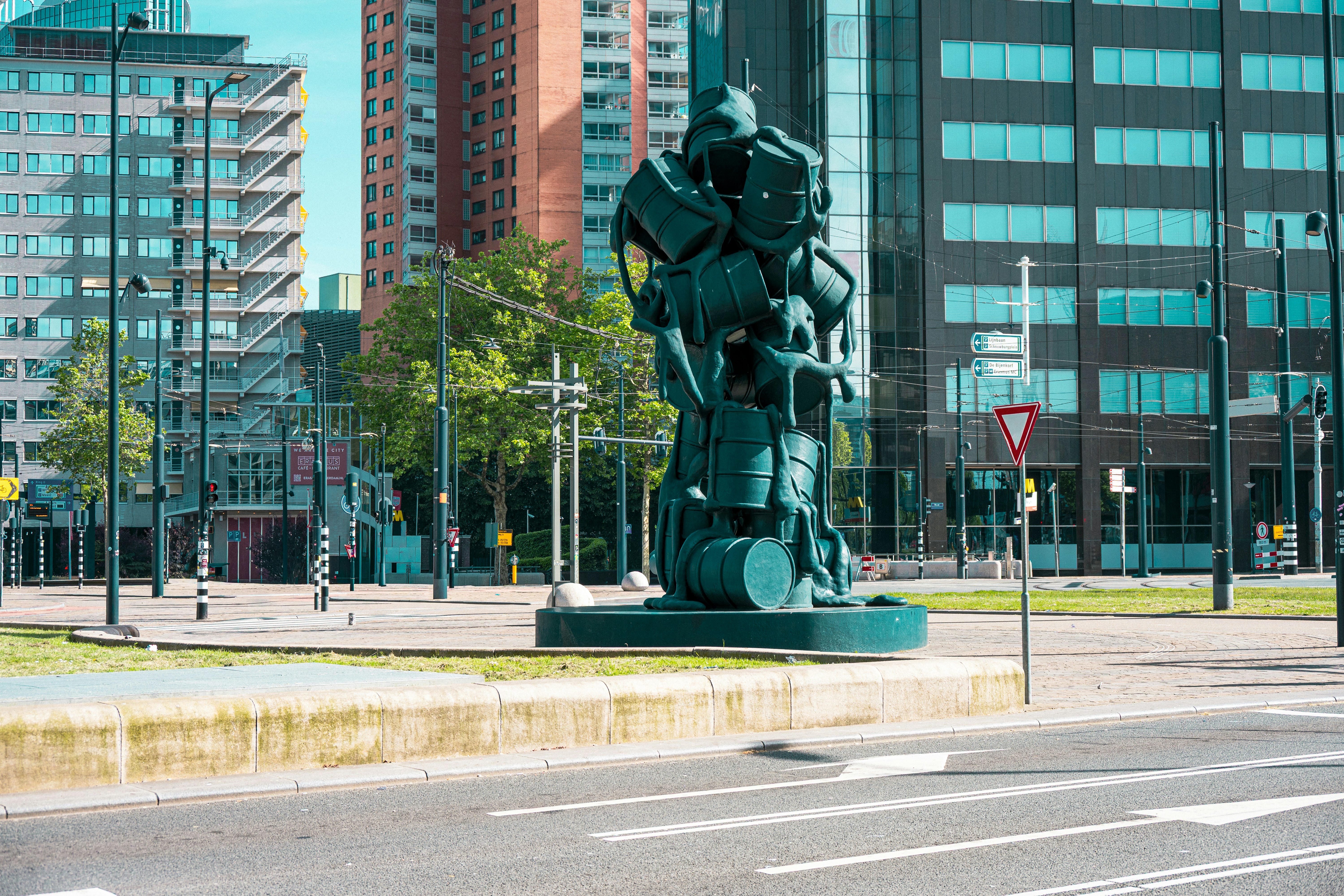 Urban Sentinel: A Mechanical Figure Guarding the City Edge