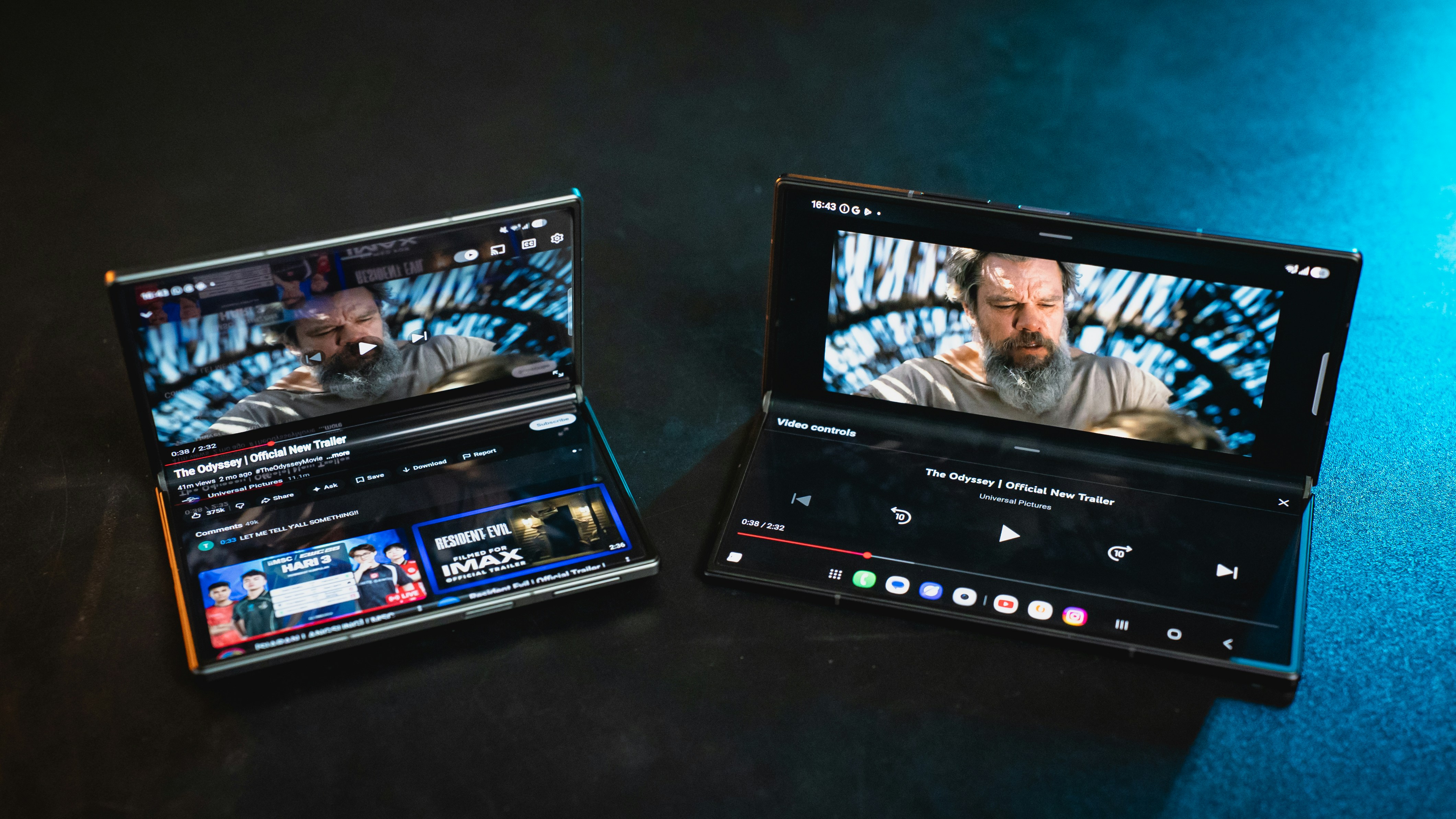 Dual Folded Screens, One Scene: A Cinematic Glimpse into Portable Screens