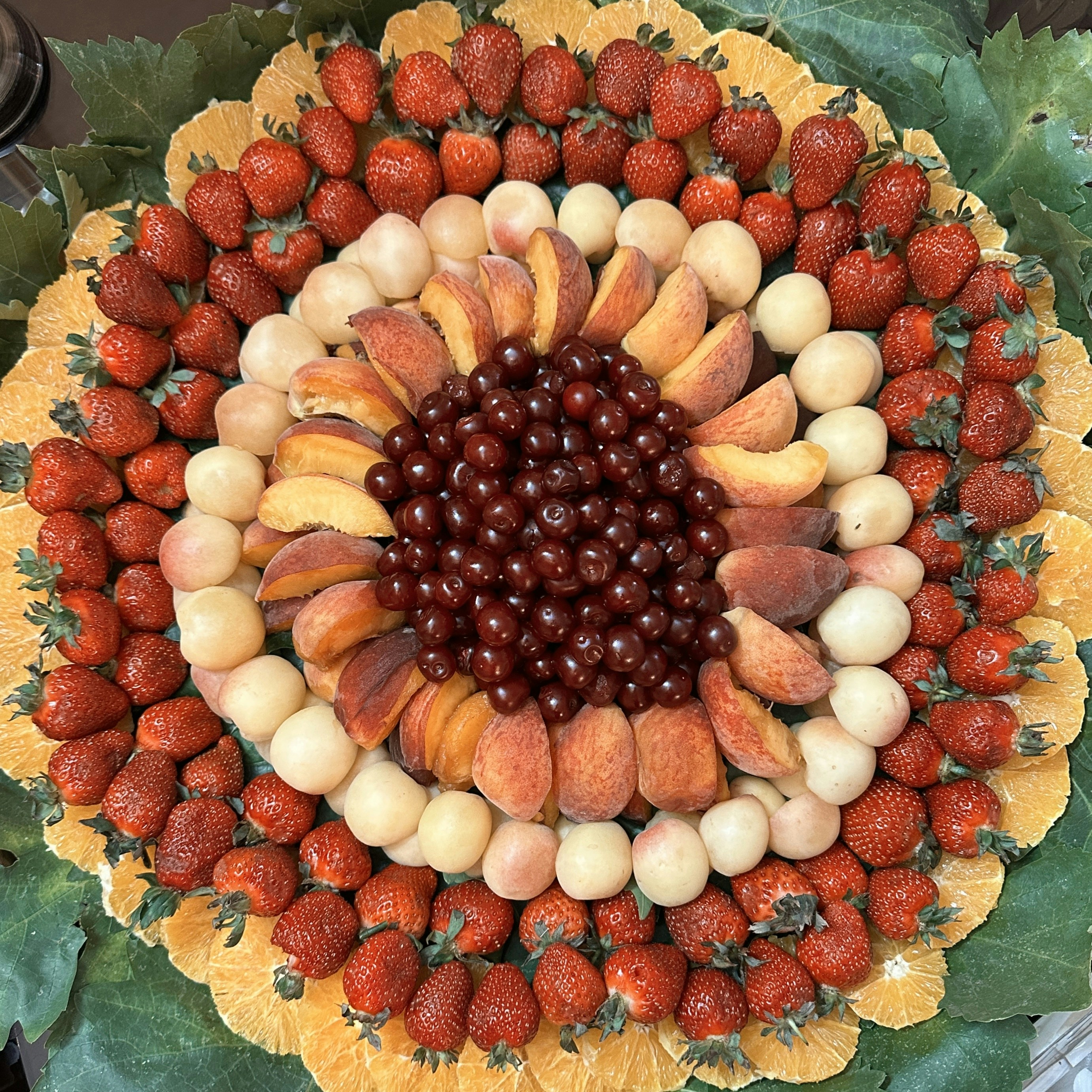 Central Berry Concentric: A Juicy Radial Arrangement of Sun-Kissed Fruits