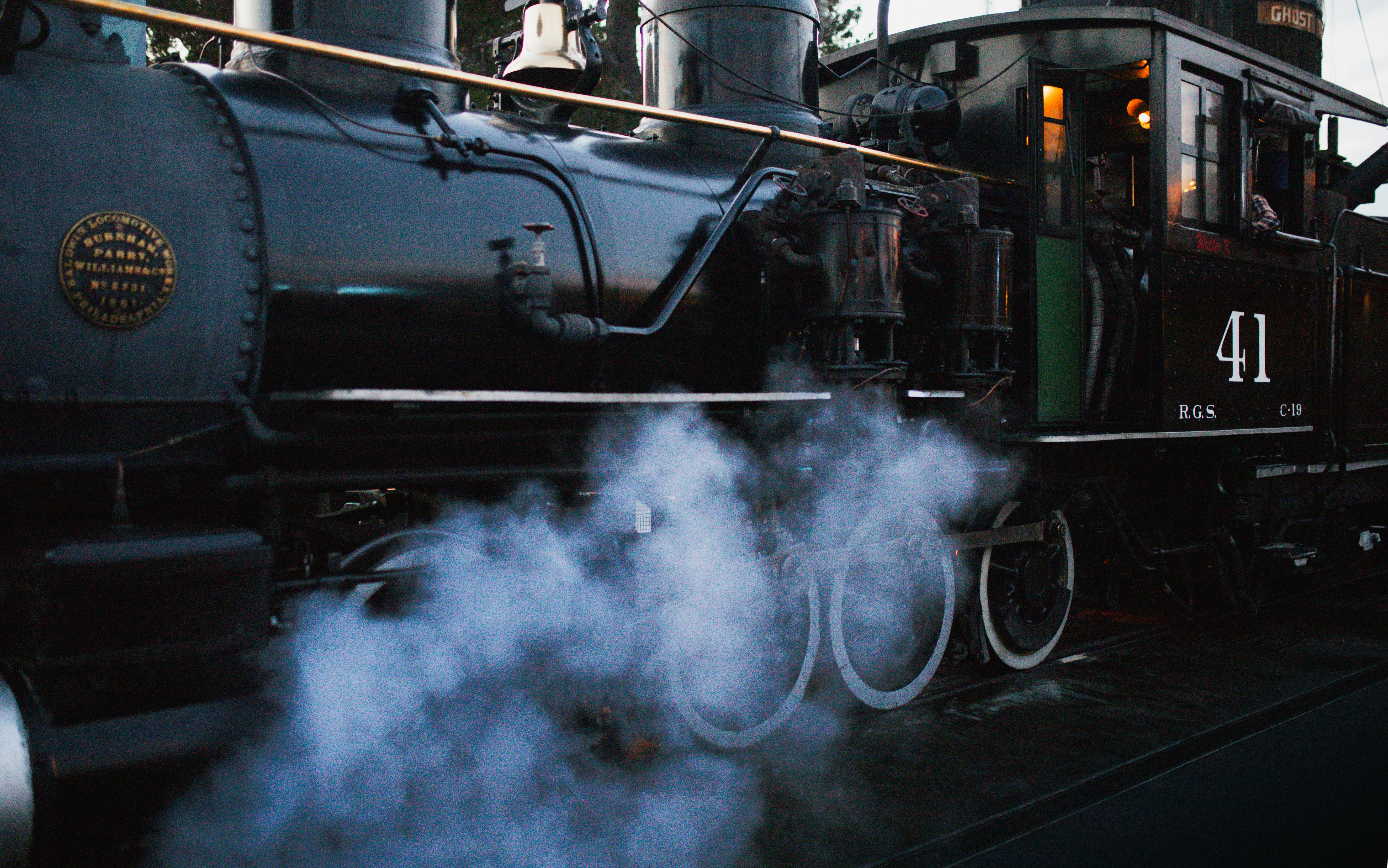 Churning Steam at the Iron Giant