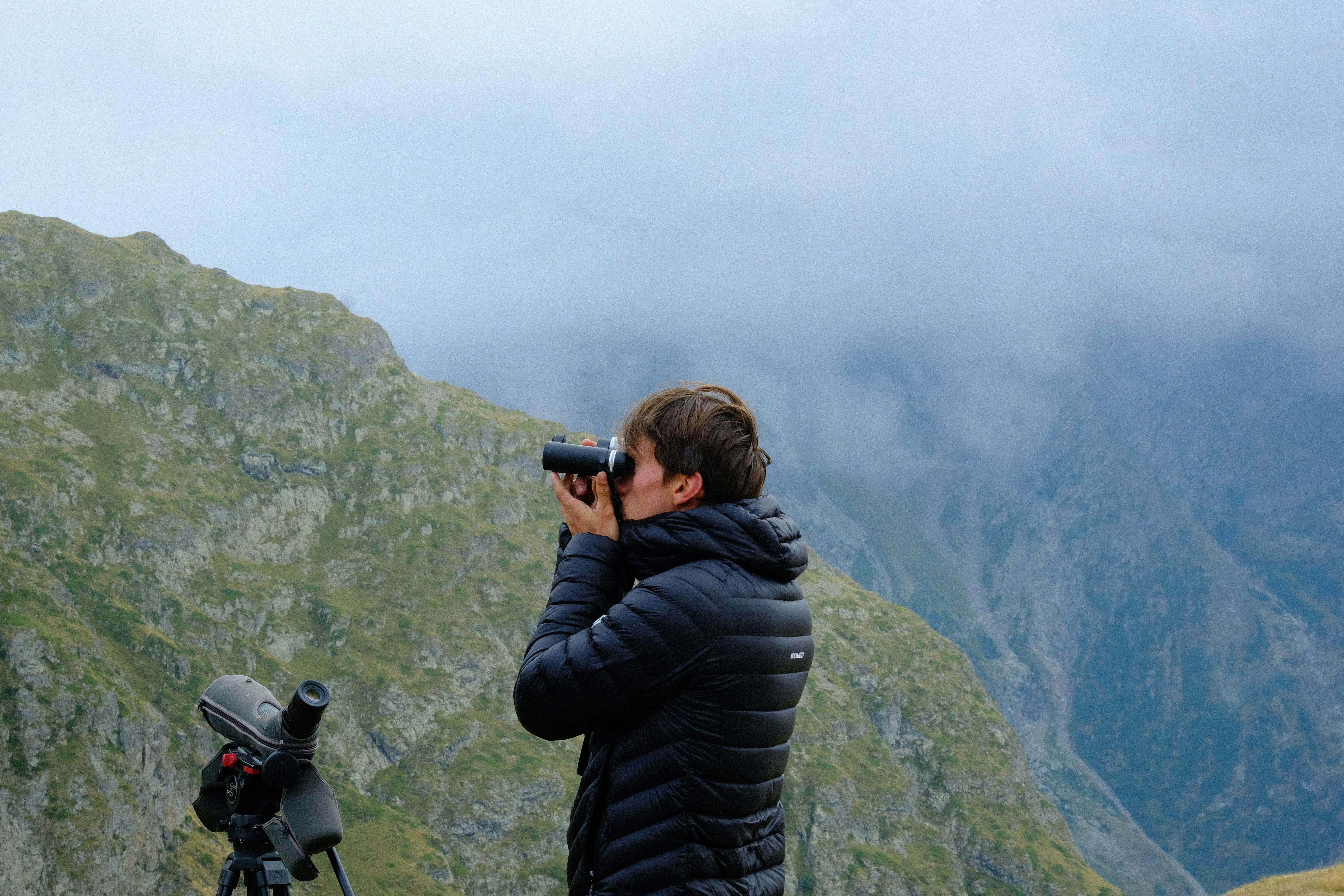 Hiker with Telephoto Pursues the Sudden Peak