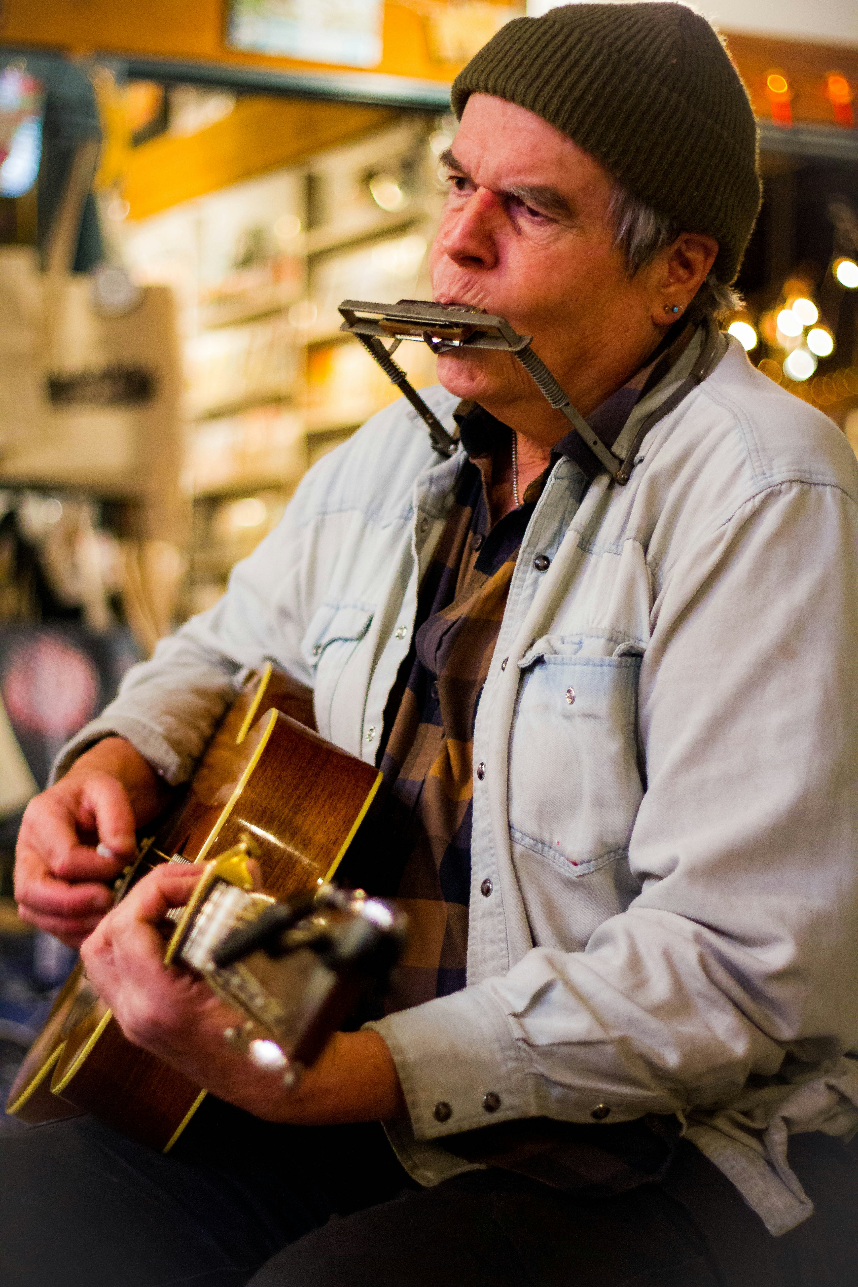 Guitar in Hand, Harmonics in the Air: A Street-Stage Serenade