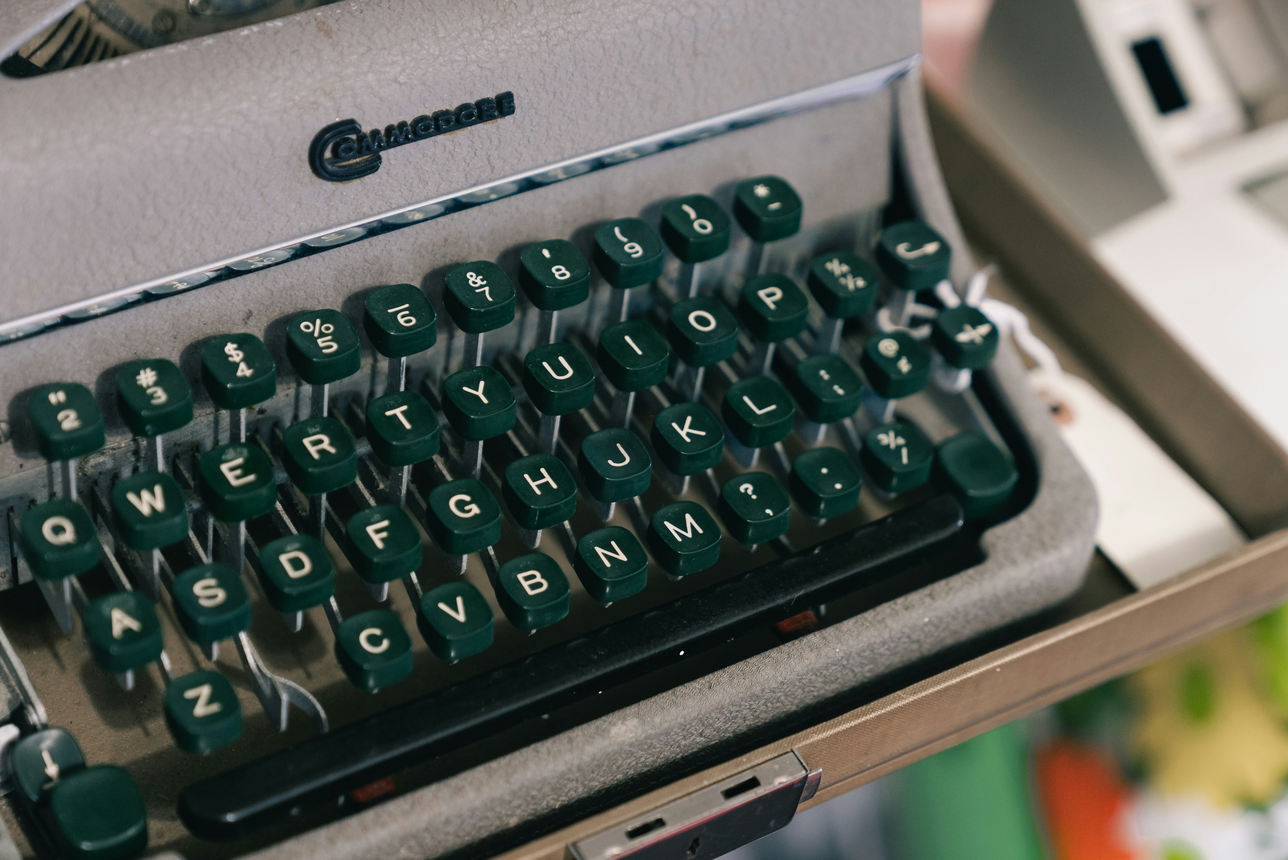 Keys of Memory: A Close-Up Inside a Vintage Typewriter Case