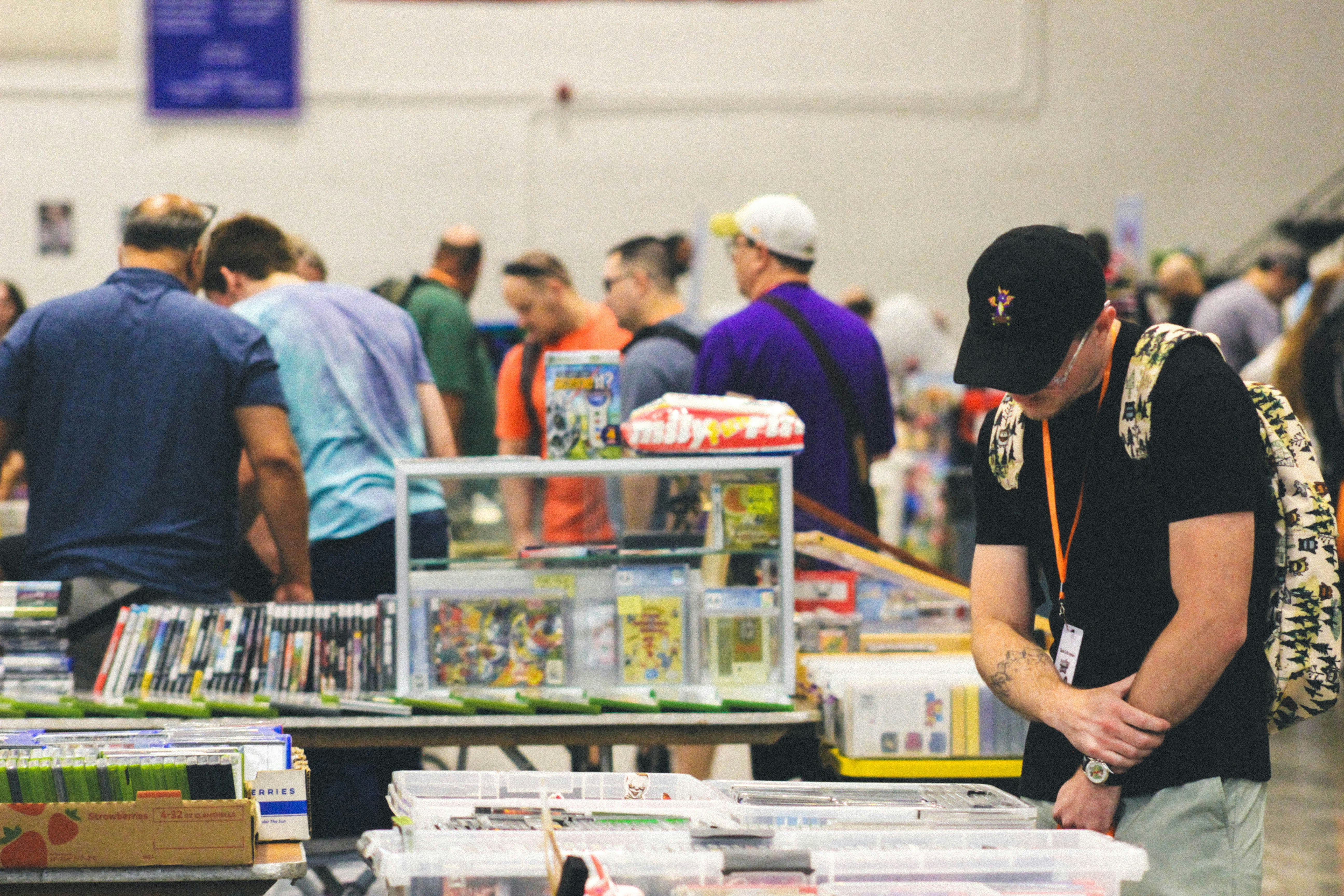 Focused Collector in a Sea of Comic Treasures