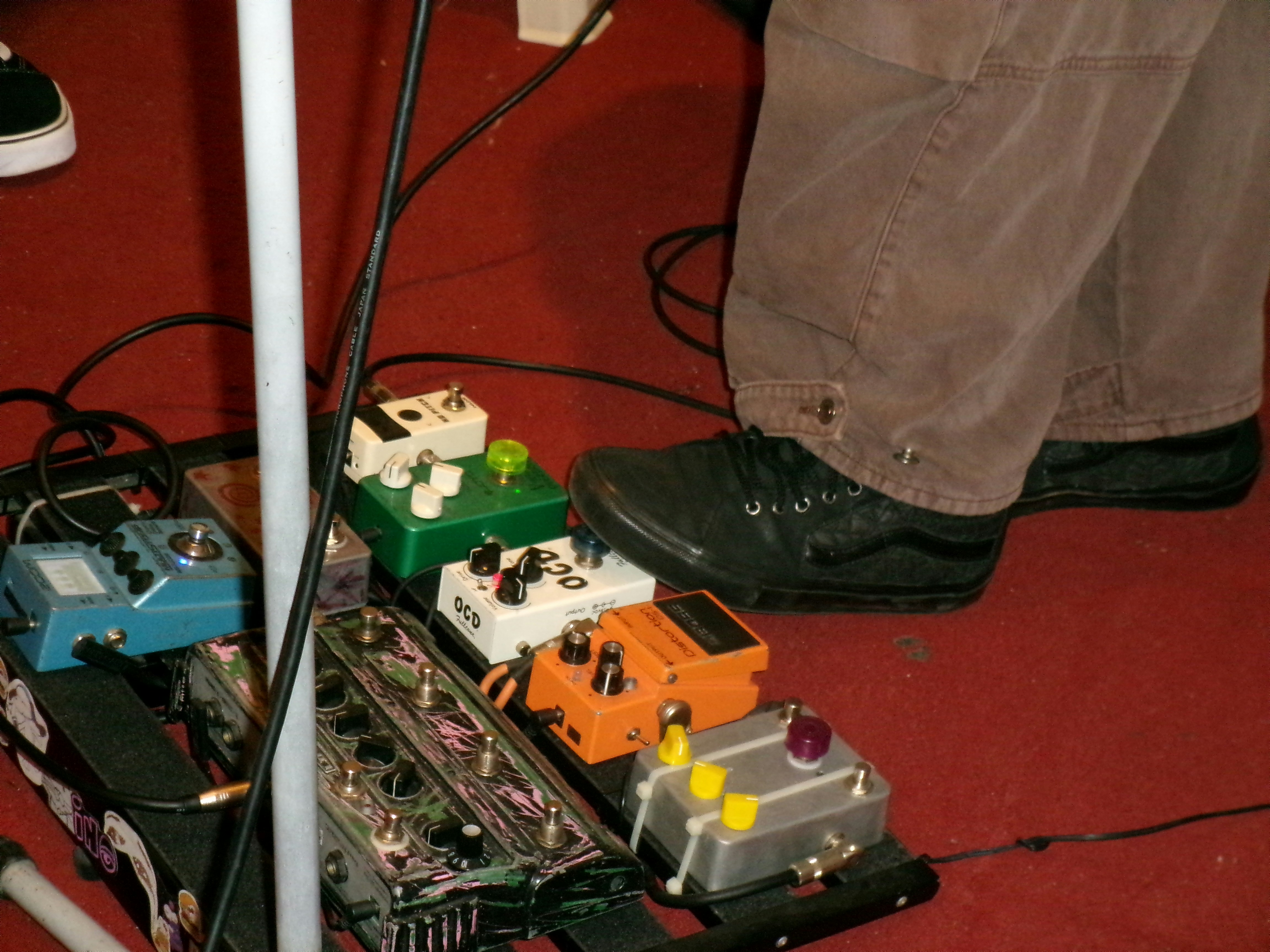 Onstage Pedals and Footwear: A Performer’s Pedalboard Moment