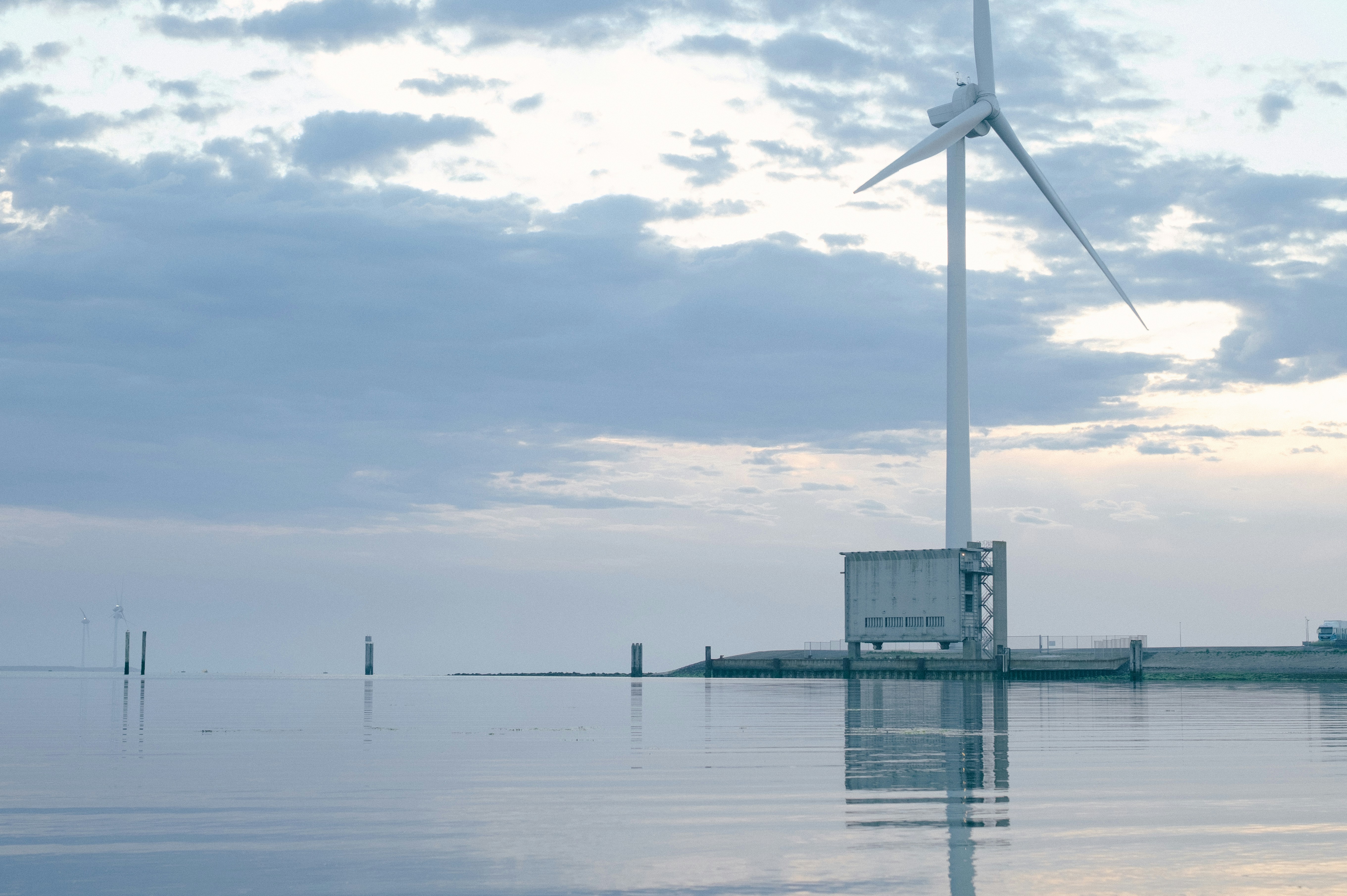 Gone Tide, The Quiet Giant in the Offshore Wind