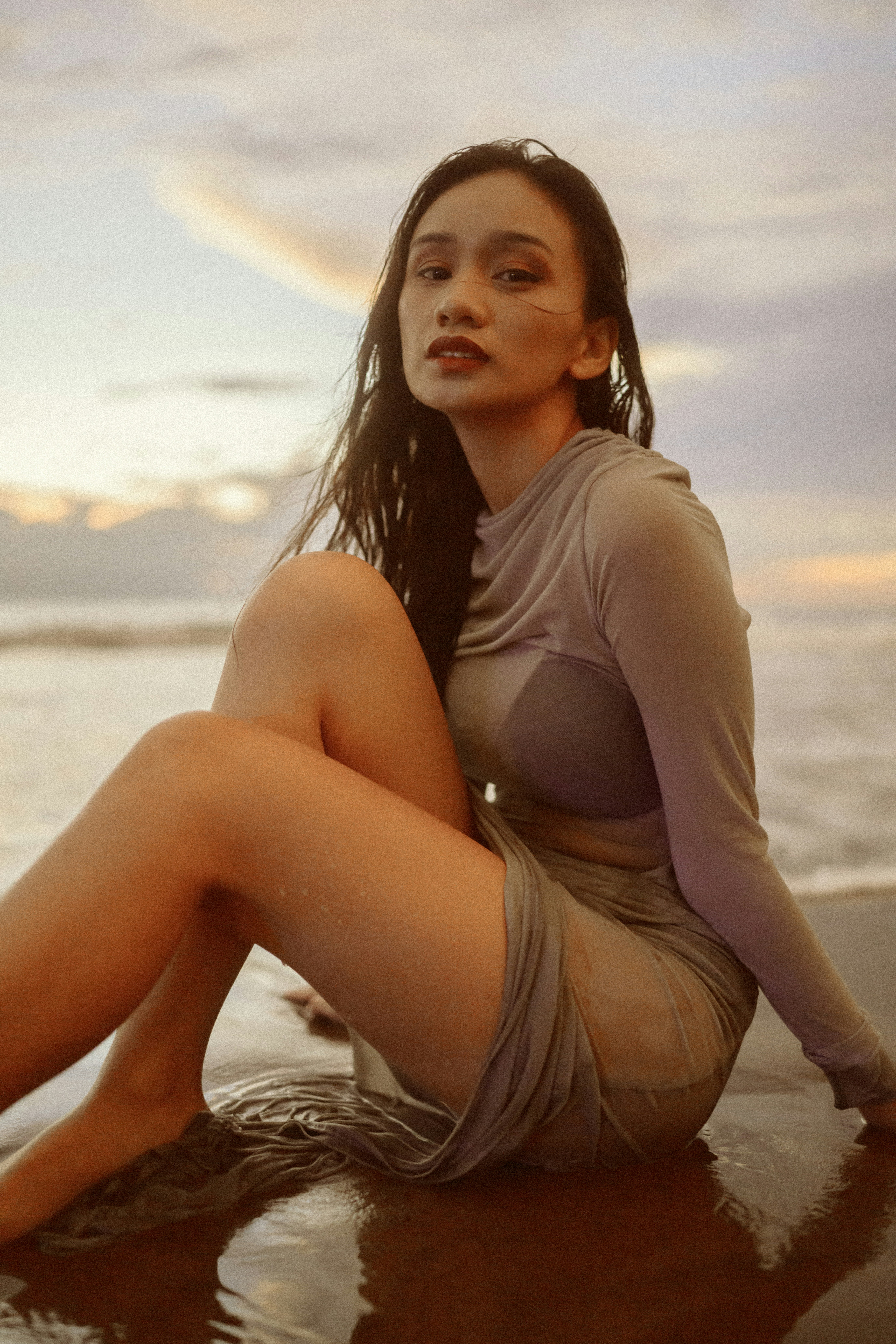 Sunkissed Confidence: A Beachside Portrait at Dusk