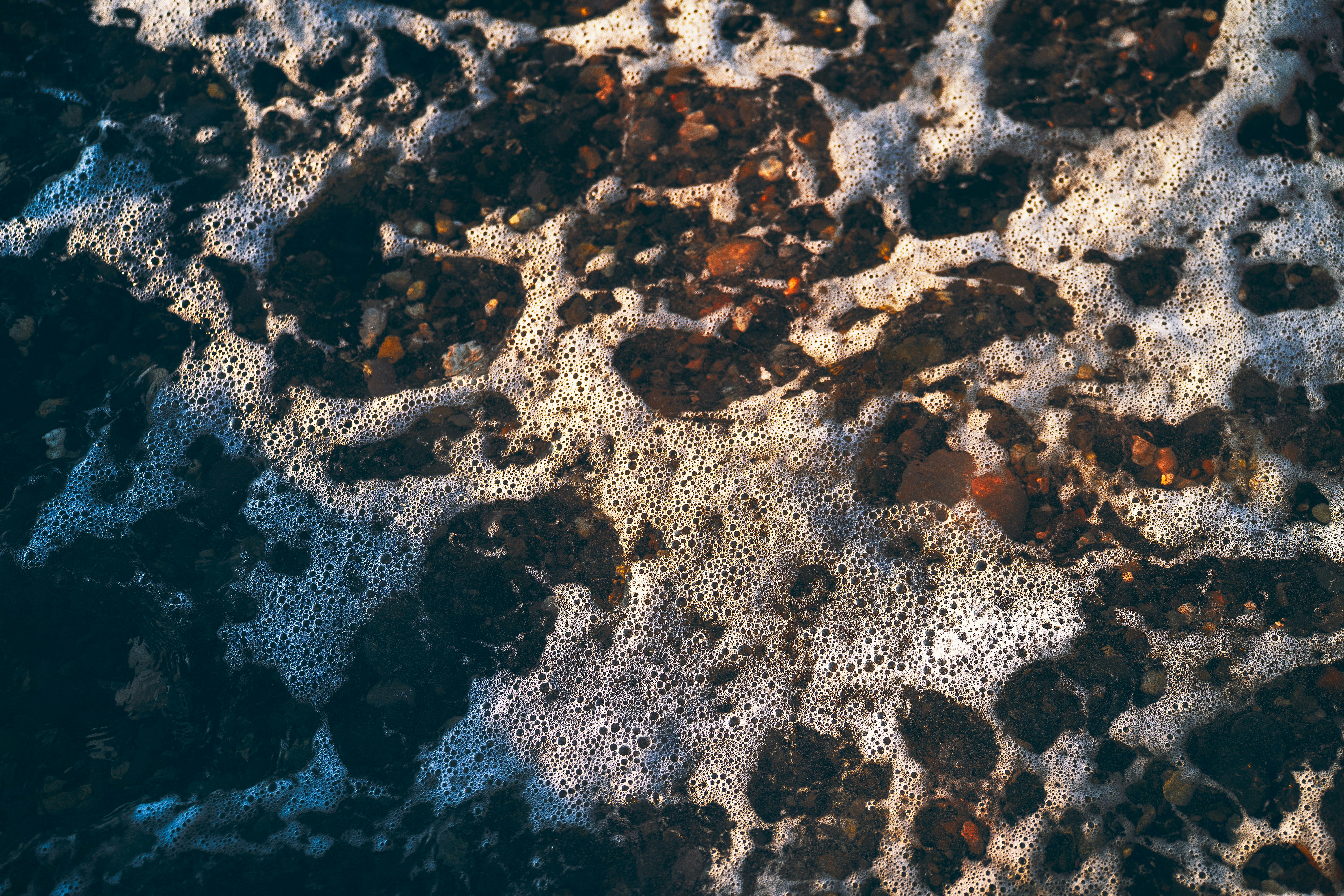 Foamy Tide Portrait: Foamy Texture and Subsurface Stones