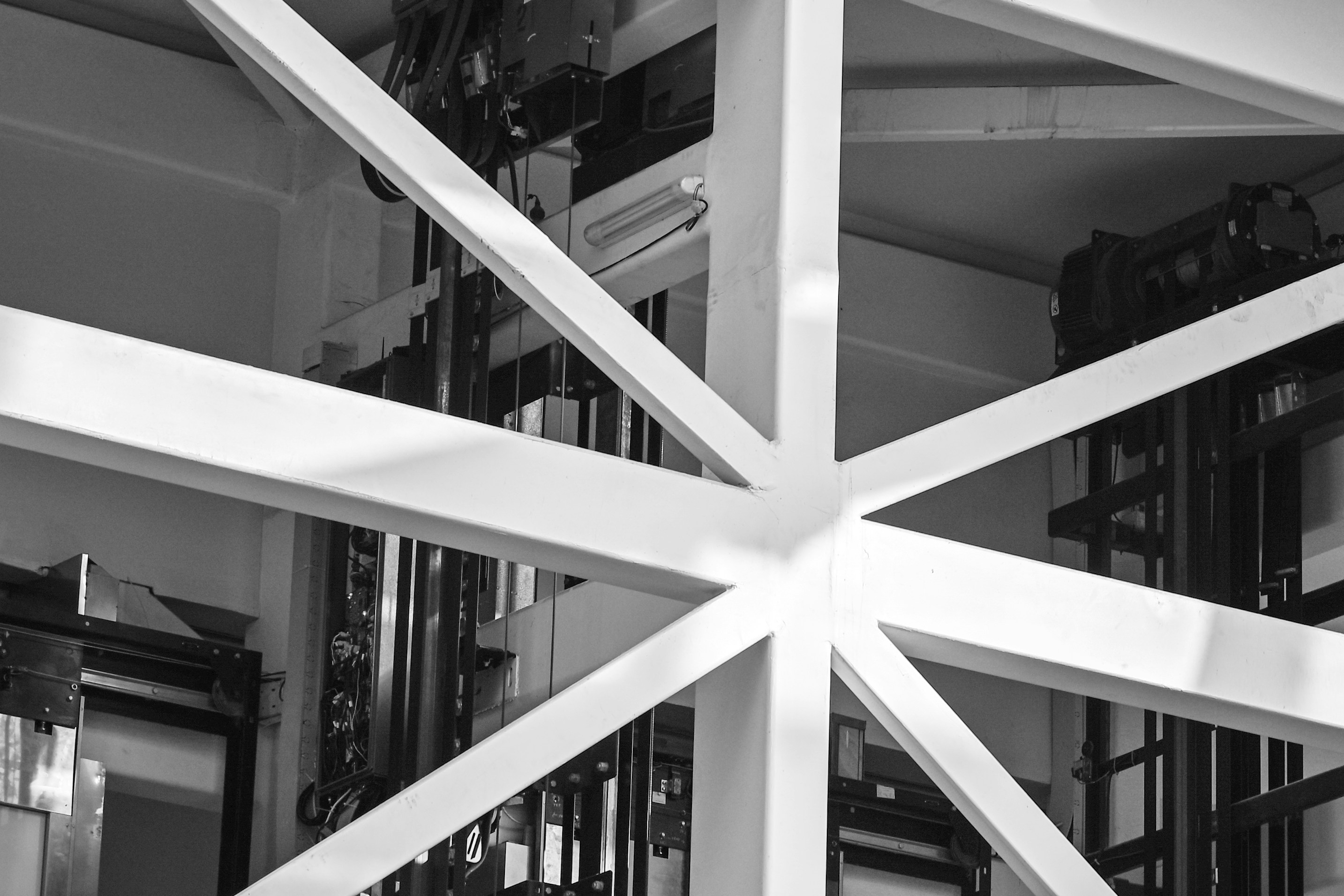 Geometric Convergence: A Metallic Starframe in an Industrial Core