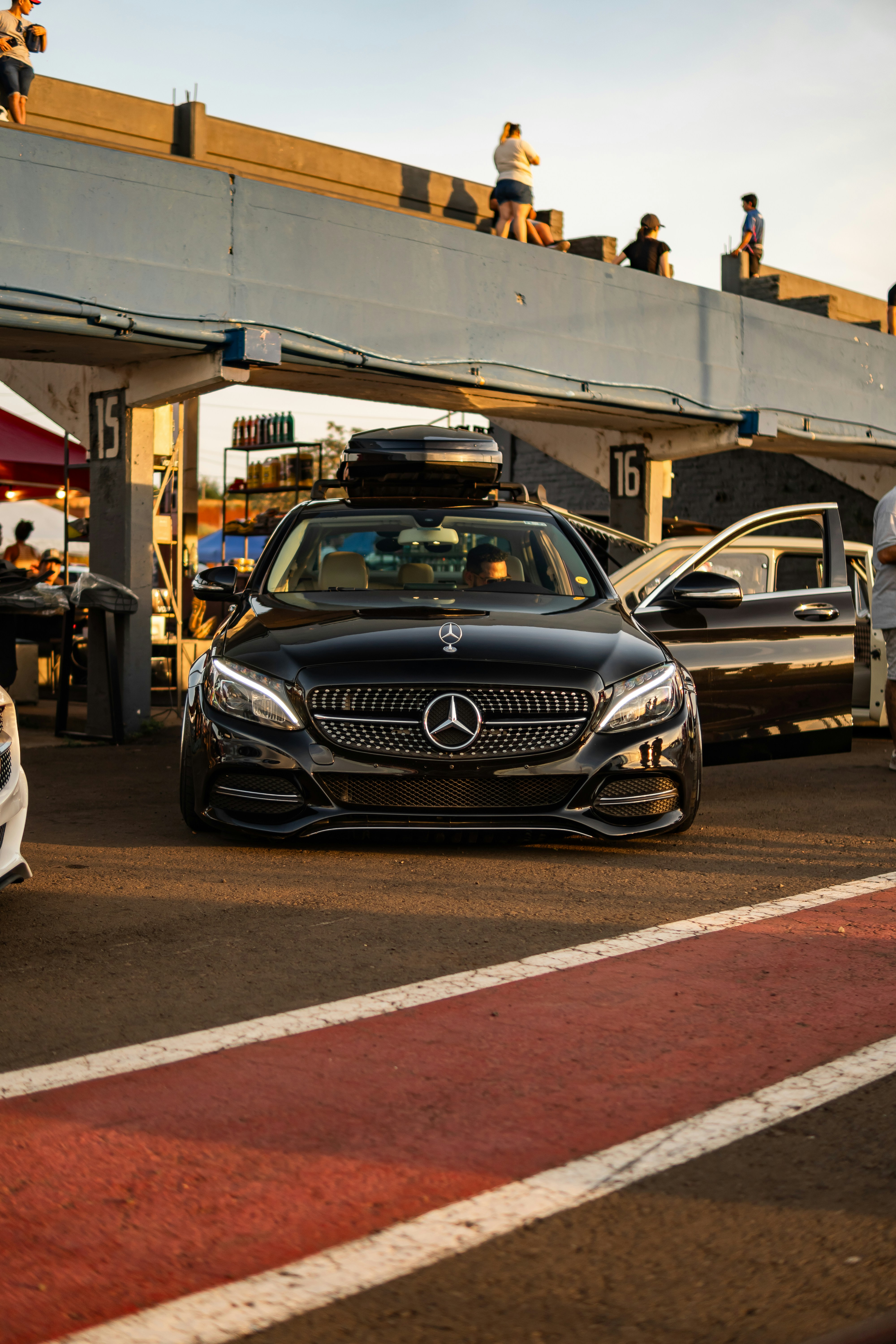 Midfield Mercedes at Pit Lane: Chrome Grille in Focus