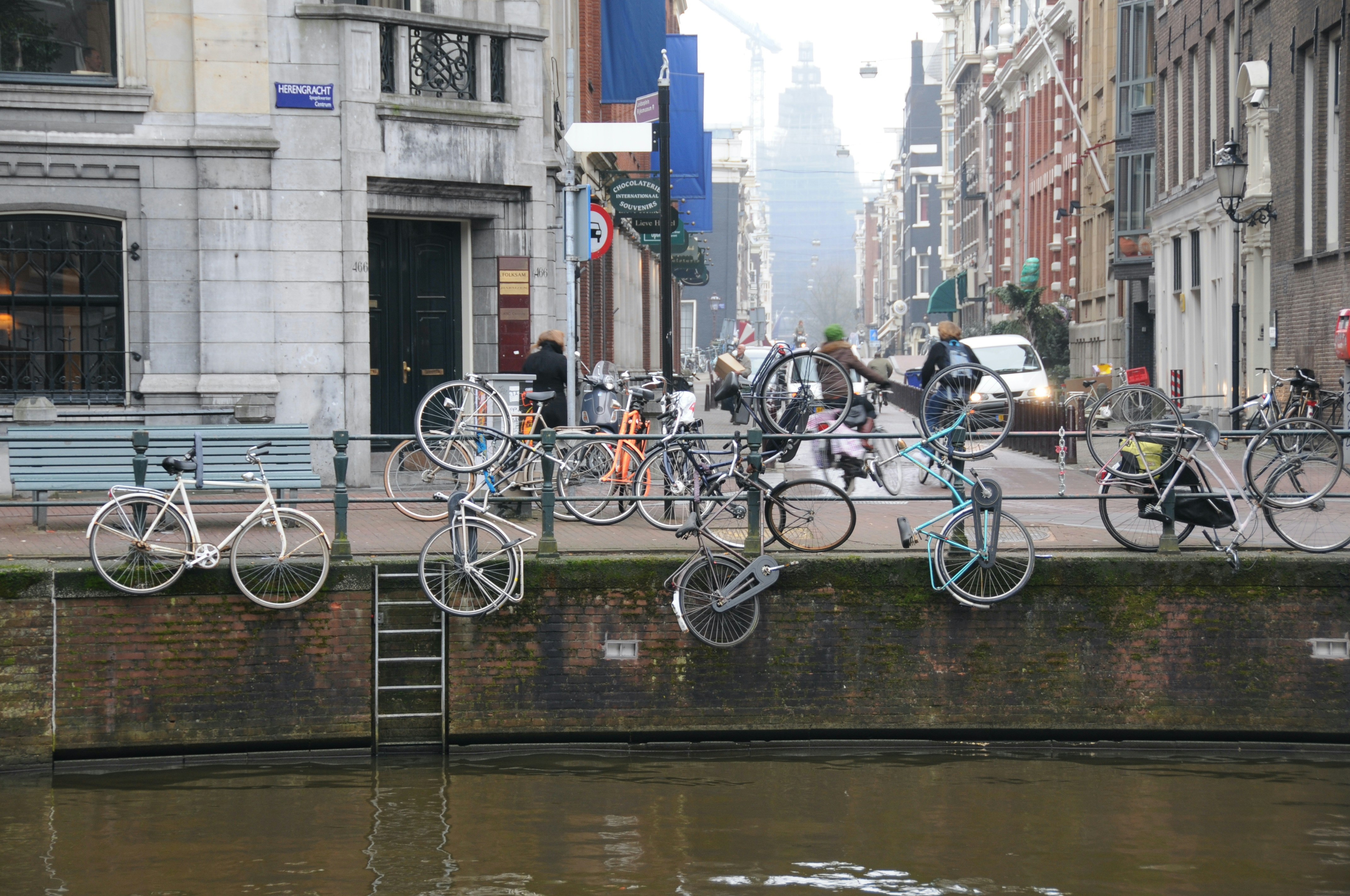 Bikes, Bridges, and Backstreets: A City Canal Kinetic