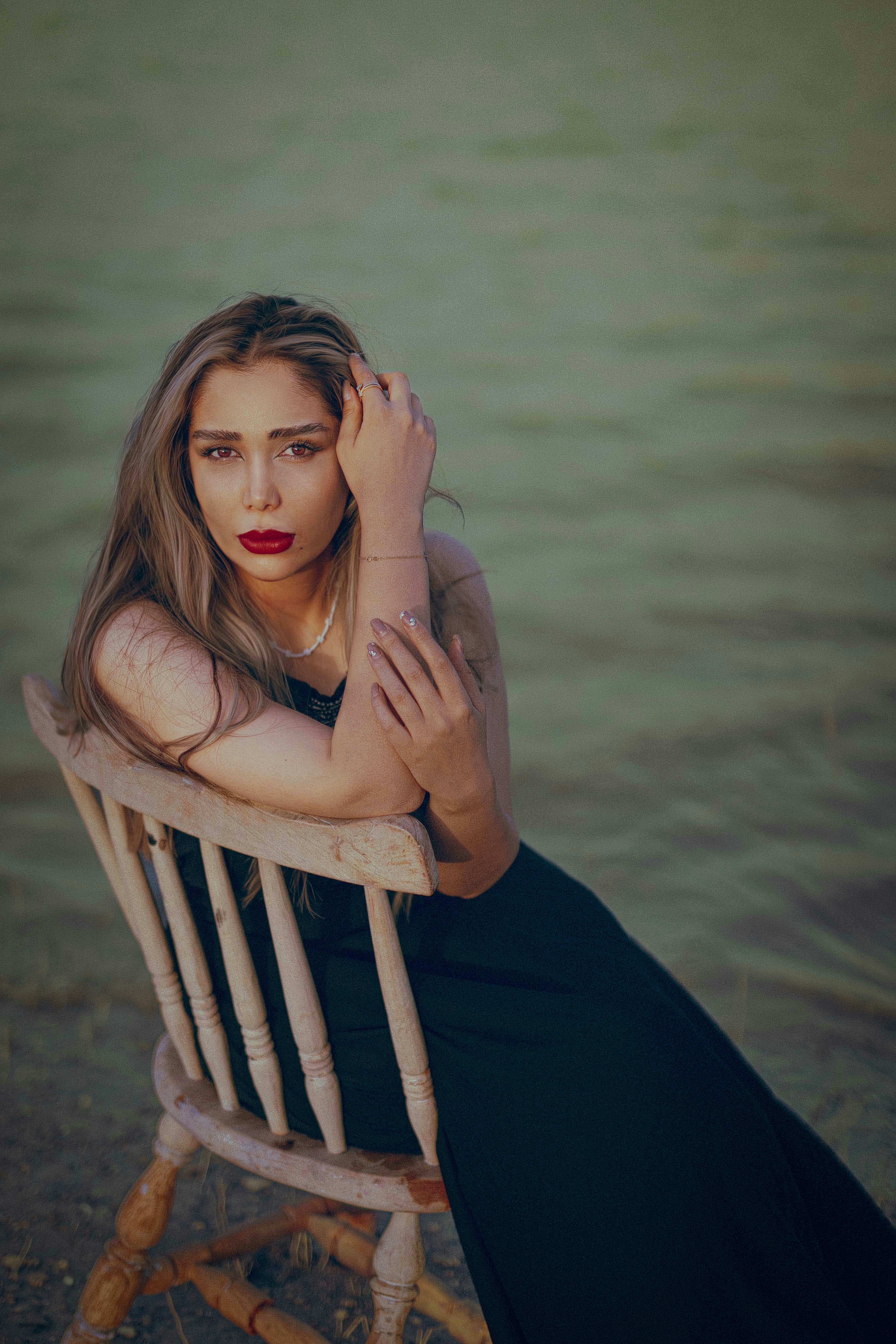 Grace on a Quiet Shore: Velvet Night and Amber Hair