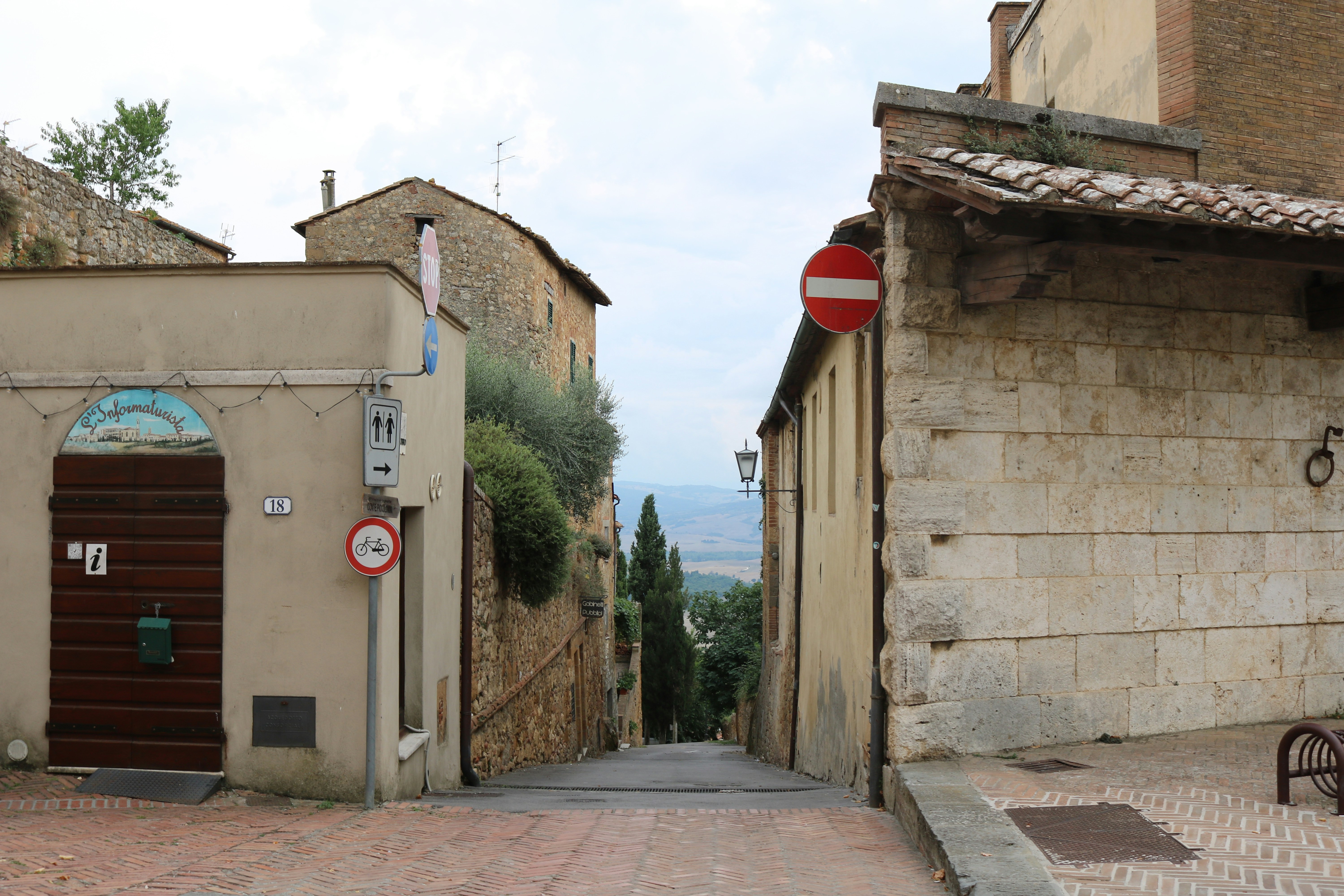 Hidden Valley Path: Narrow Street Framing Between Two Town Facades
