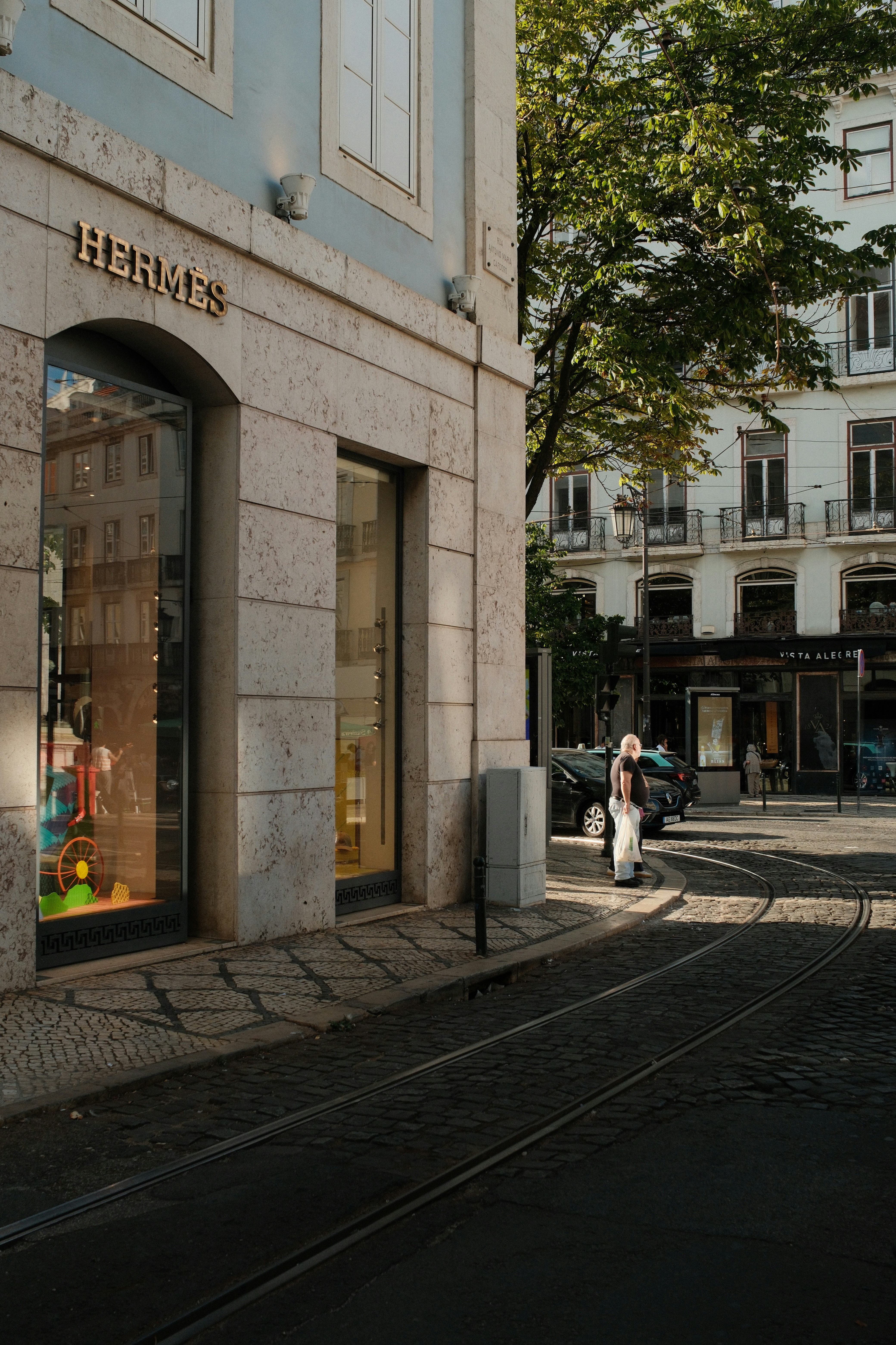 Hermès Corner: Light, Shadow, and a Parisian Walk