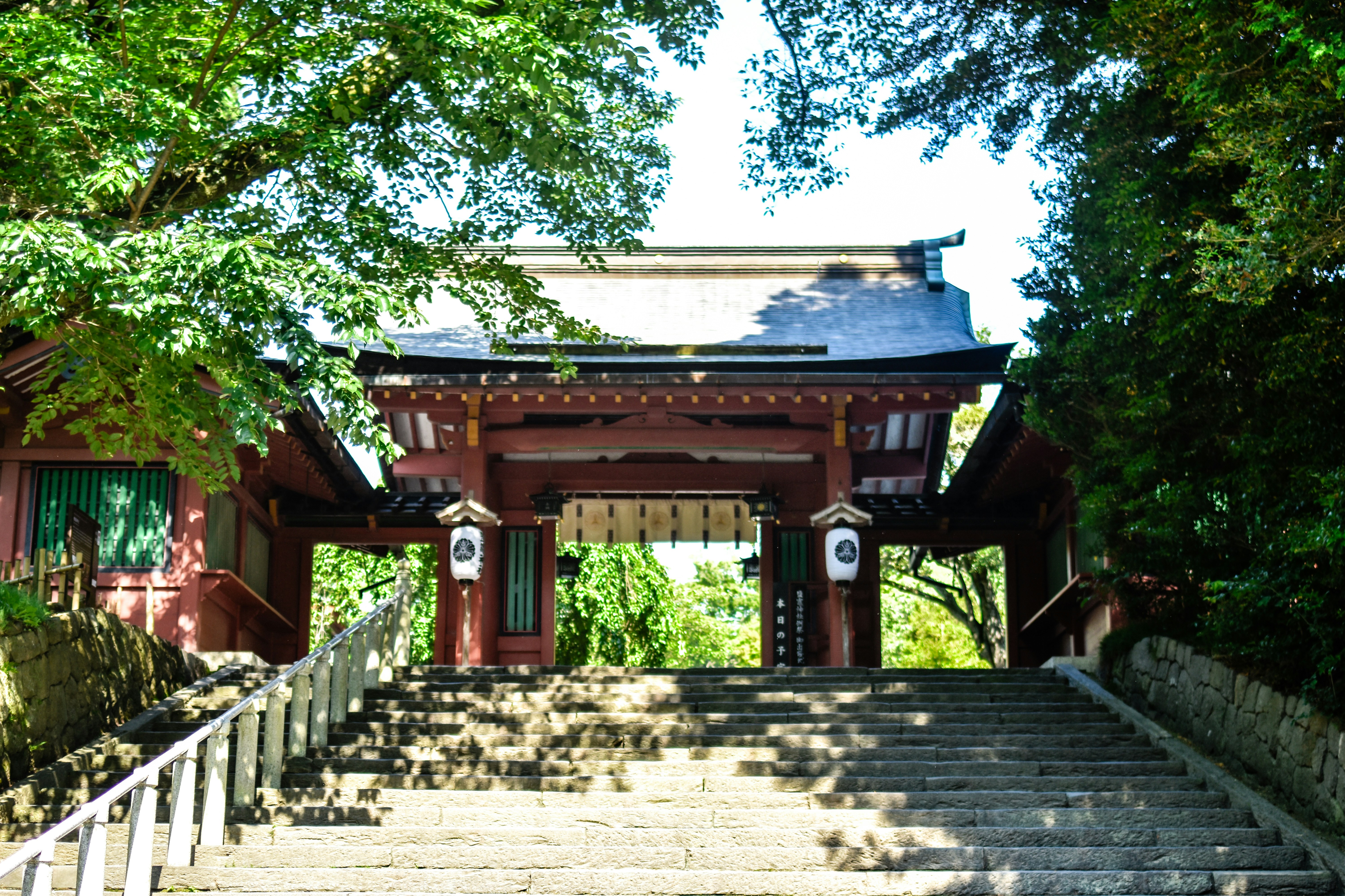 Steps to the Gate: A Sunlit Shrine Audience