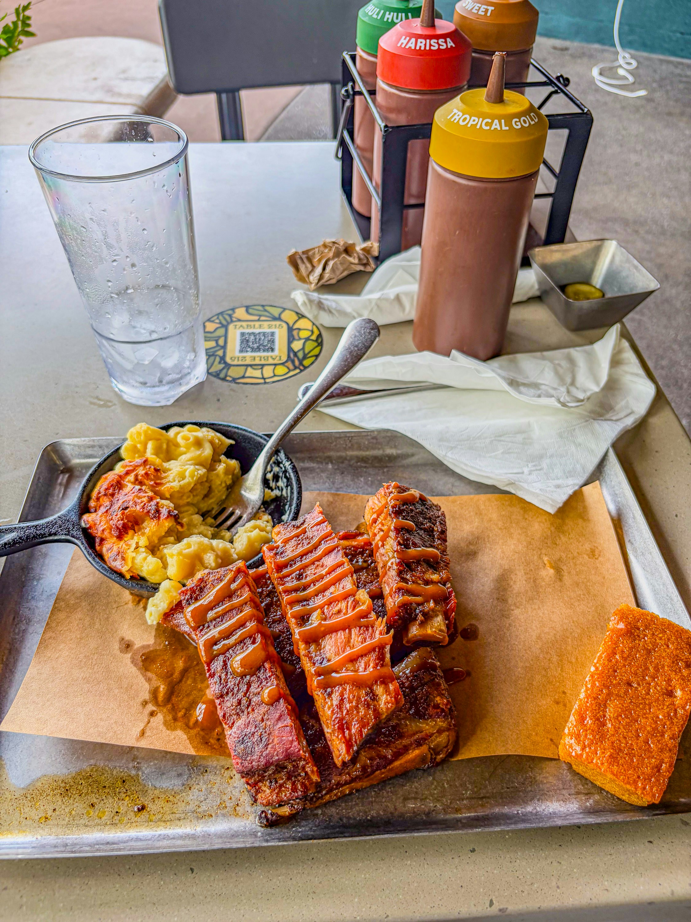 Smoked Ribs and Crispy Mac N' Cheese on a Sunny Outdoor Tray