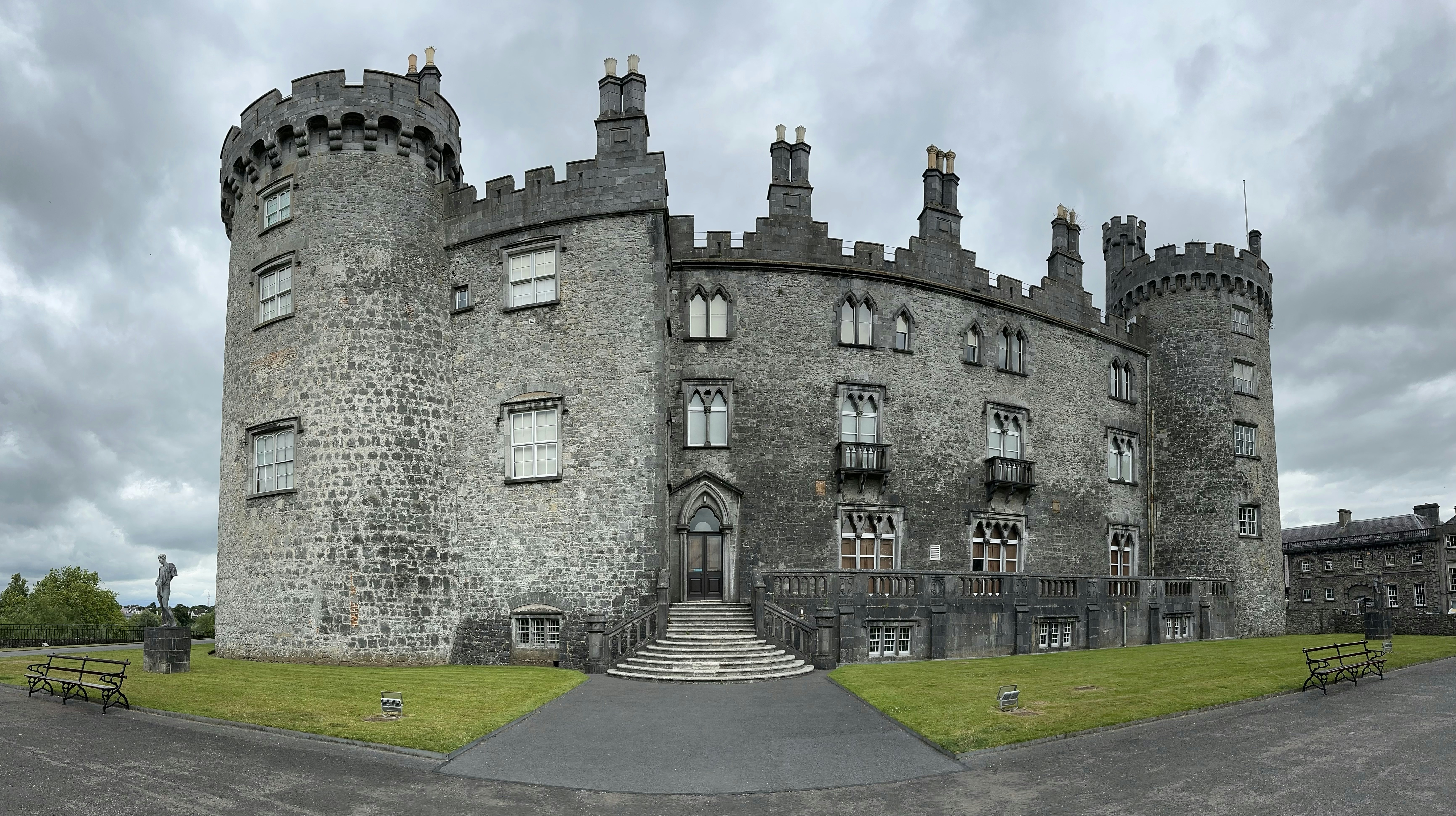 Stately Grey Facade: A Panoramic Look at a Medieval Fortress