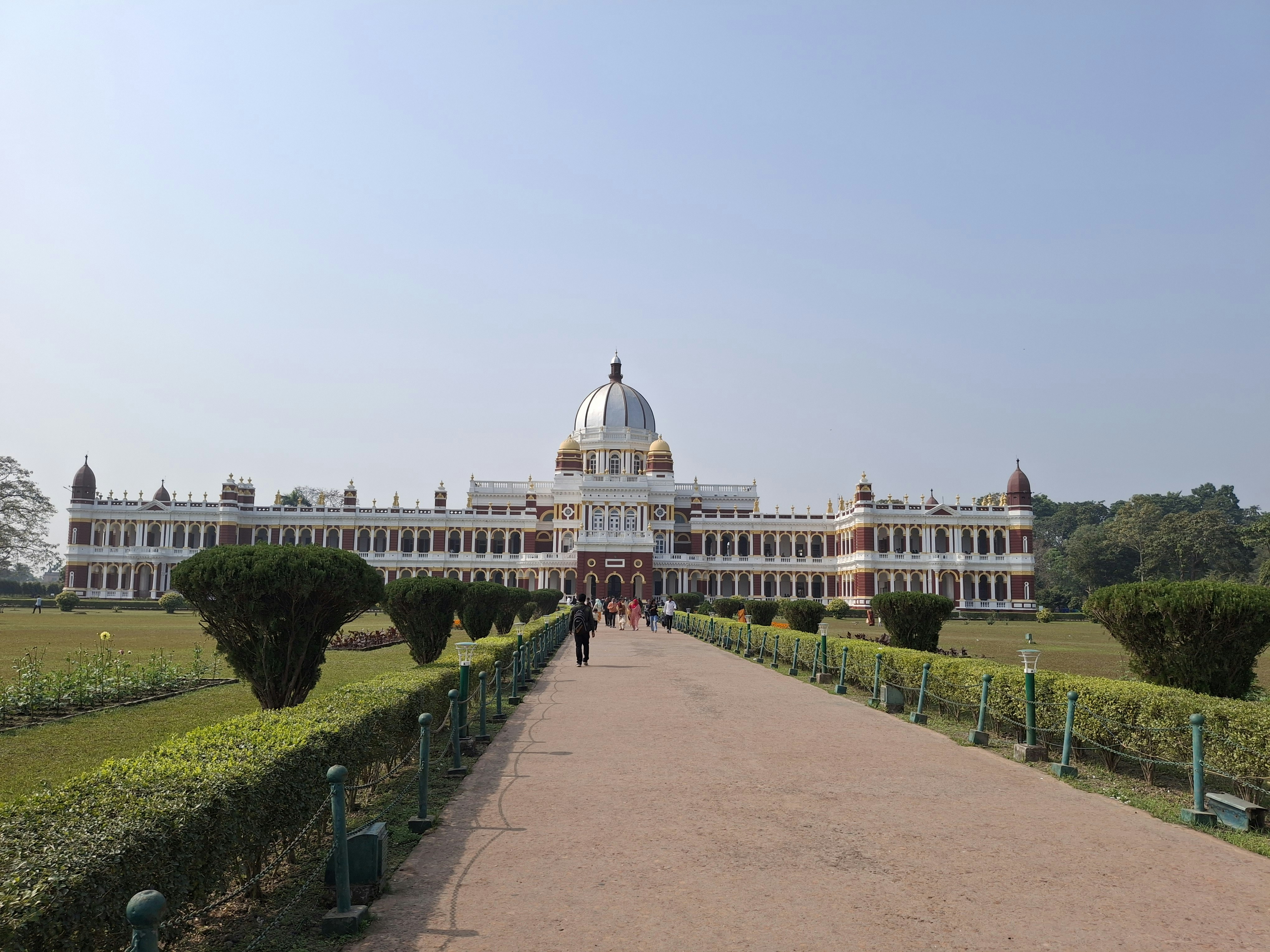 Path to the Palace: A Central Avenue Toward the Dome