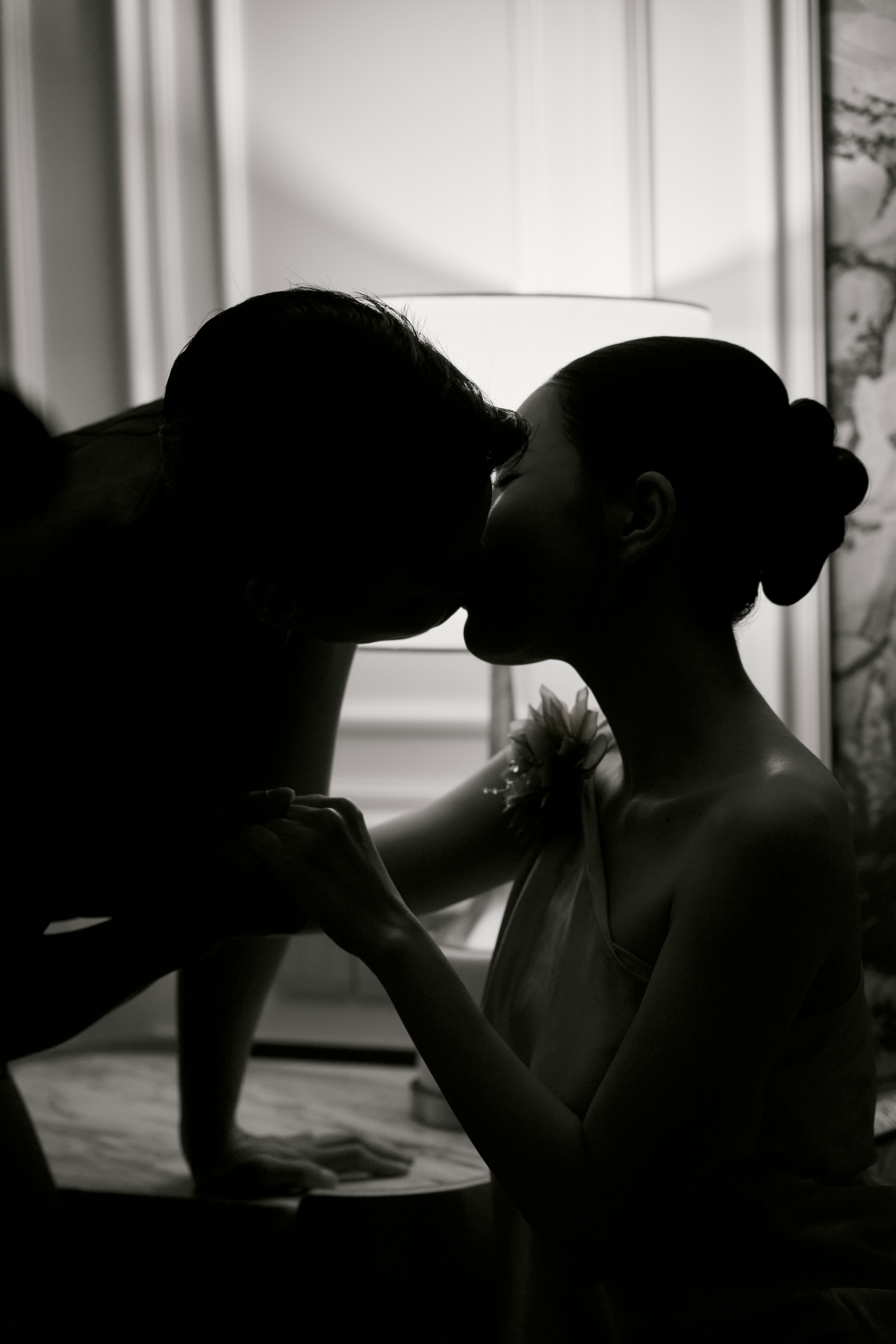 Silent Vows in Silhouette: A Kiss in Half-Light
