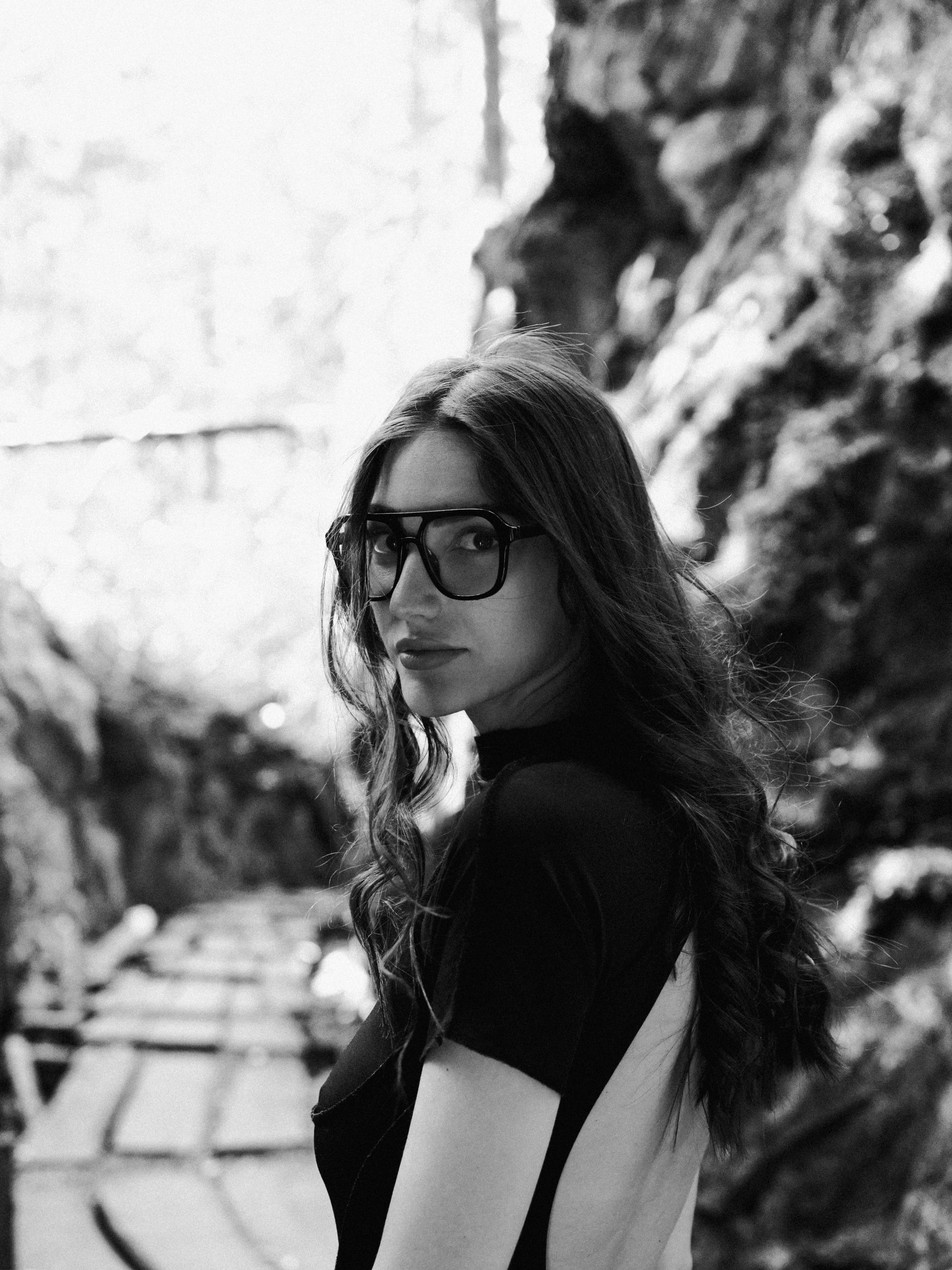 Glasses and Gaze in a Quiet Canyon