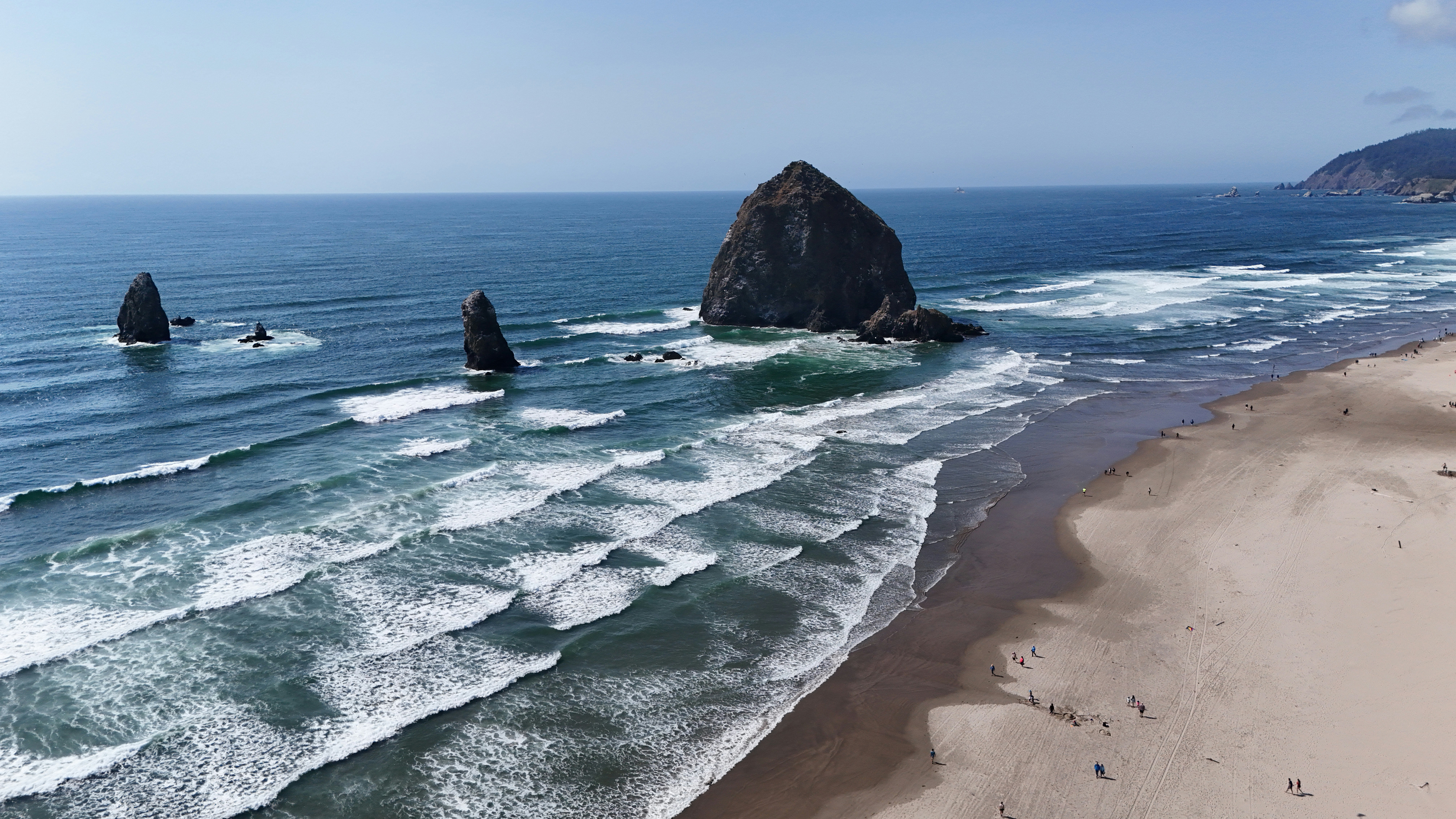 Sea Stacks and Long Shore: A Quiet Atlantic Edge