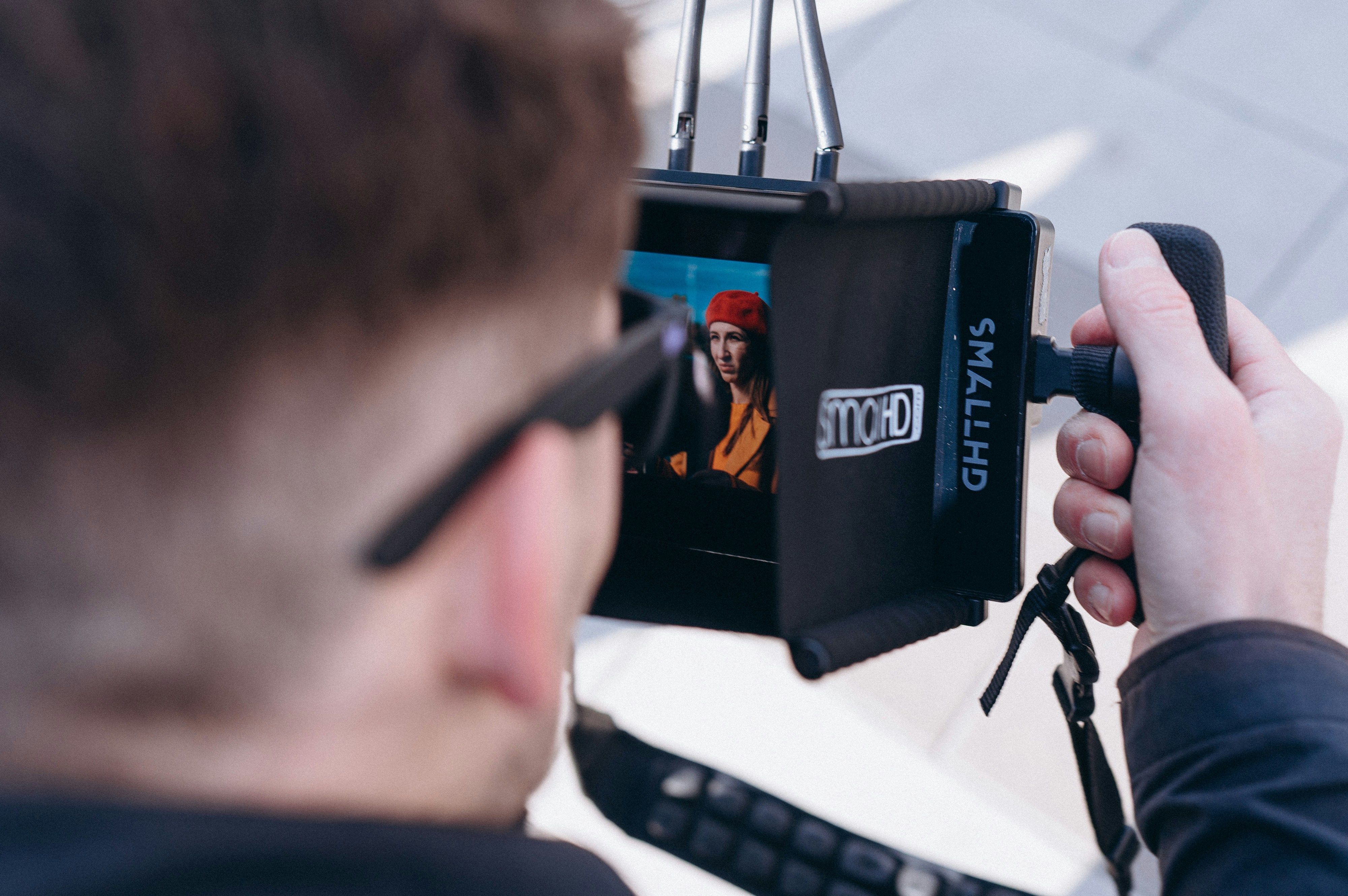 Framing Focus: The On-Camera Moment Through an Operator’s Viewer
