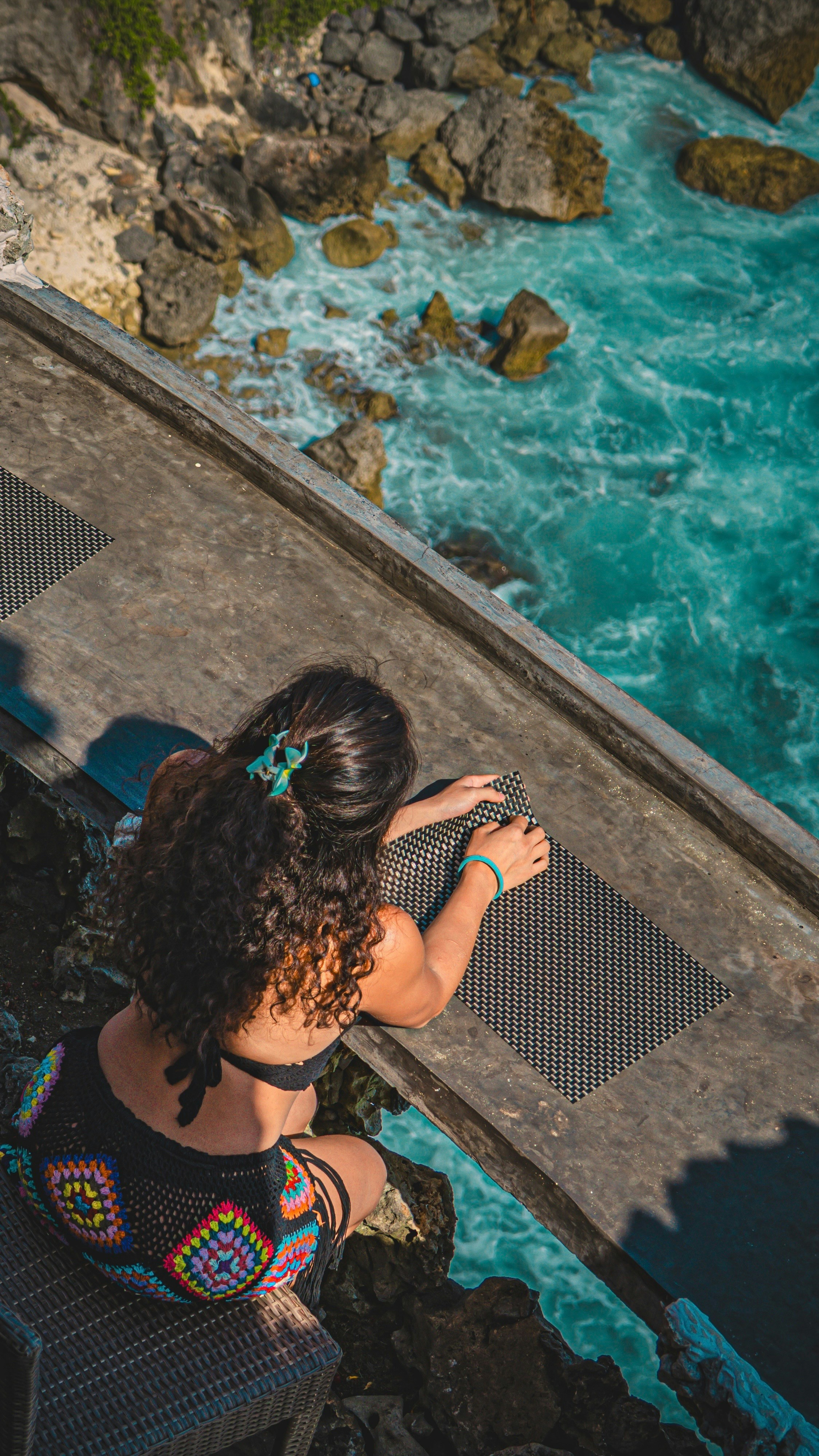 Surfside Cliffside: Crafting Color on a Seaside Balustrade