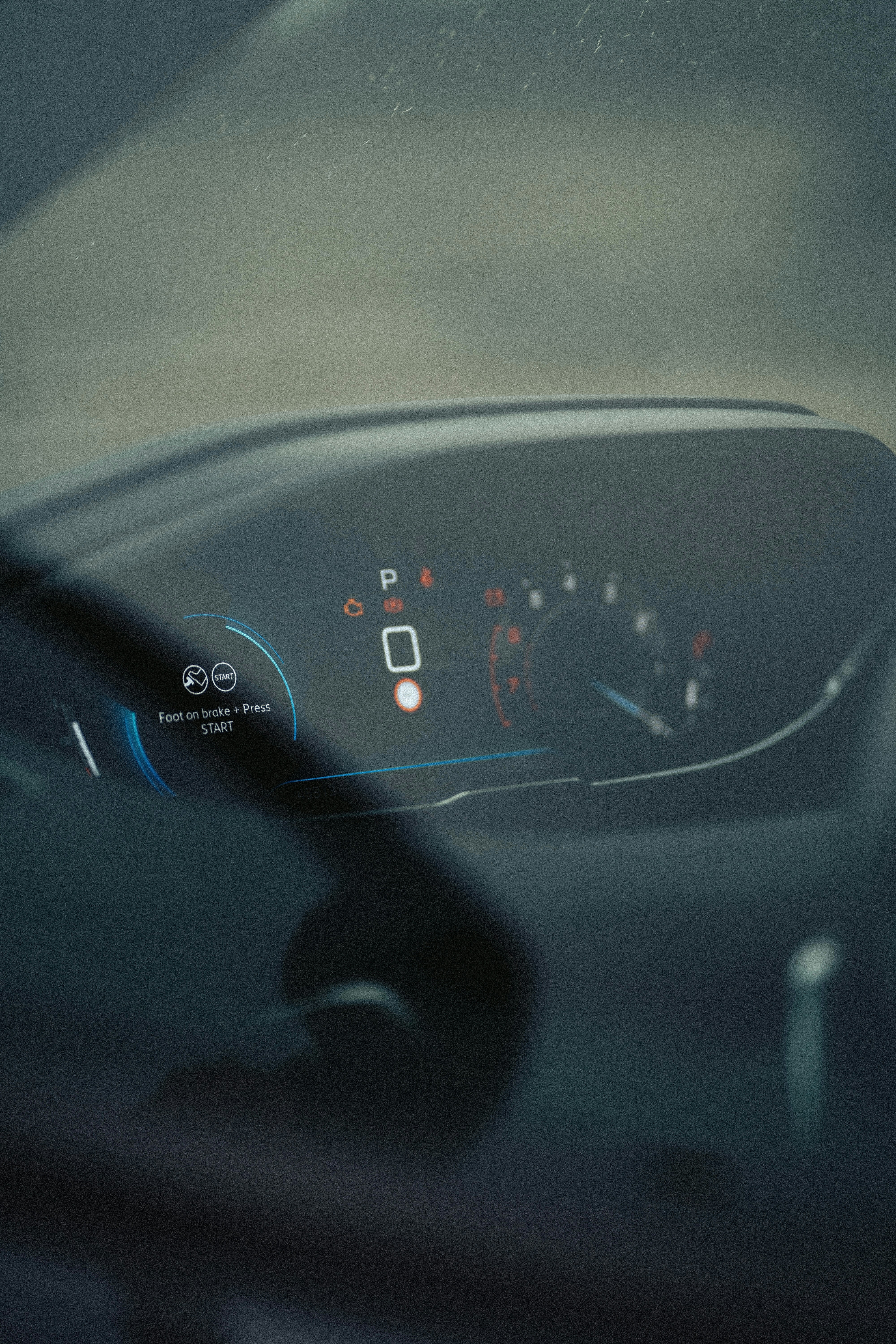 Soft Focus Dashboard in Motion: Ambient Blue Night