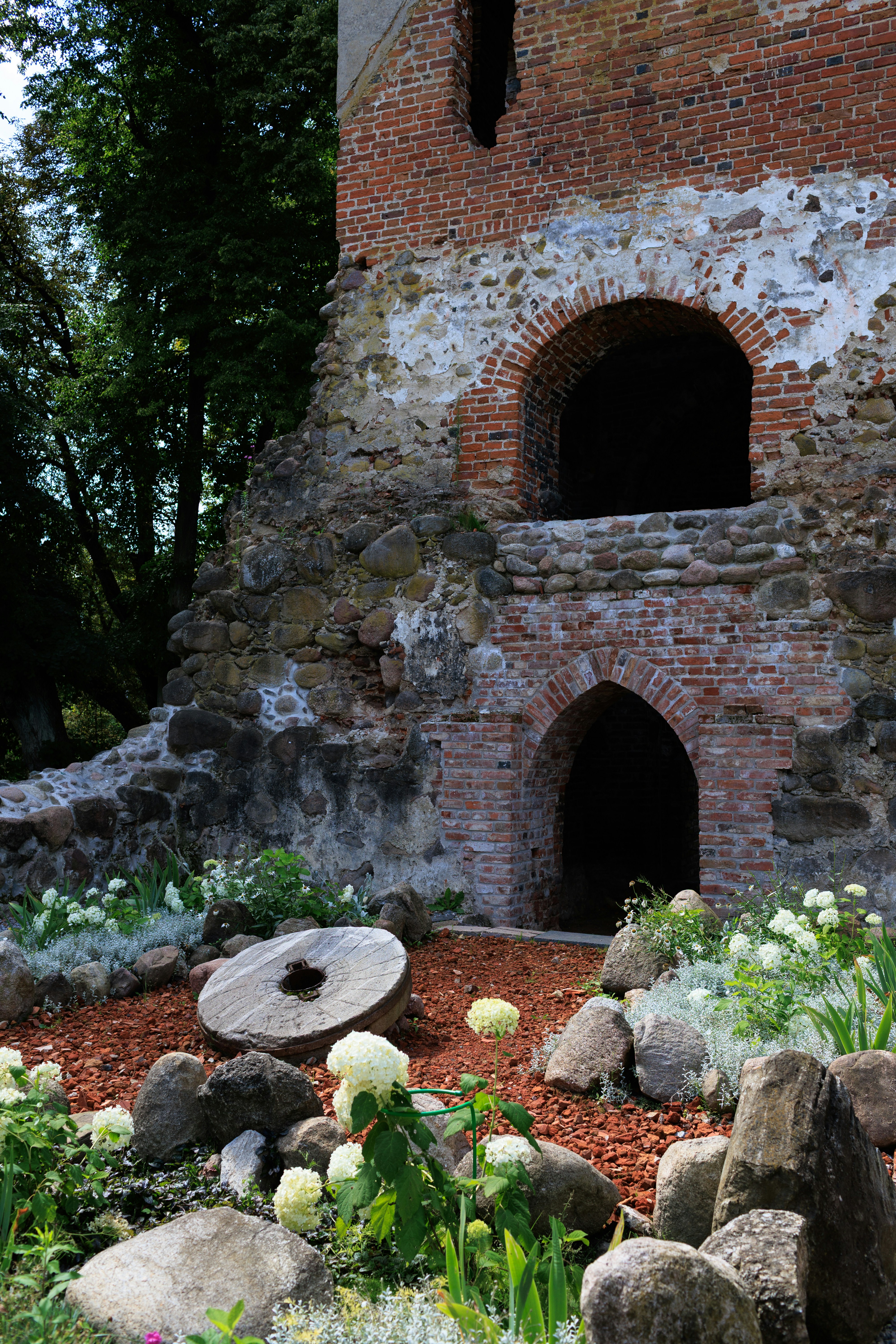 Ruined brick archway within a garden fortress