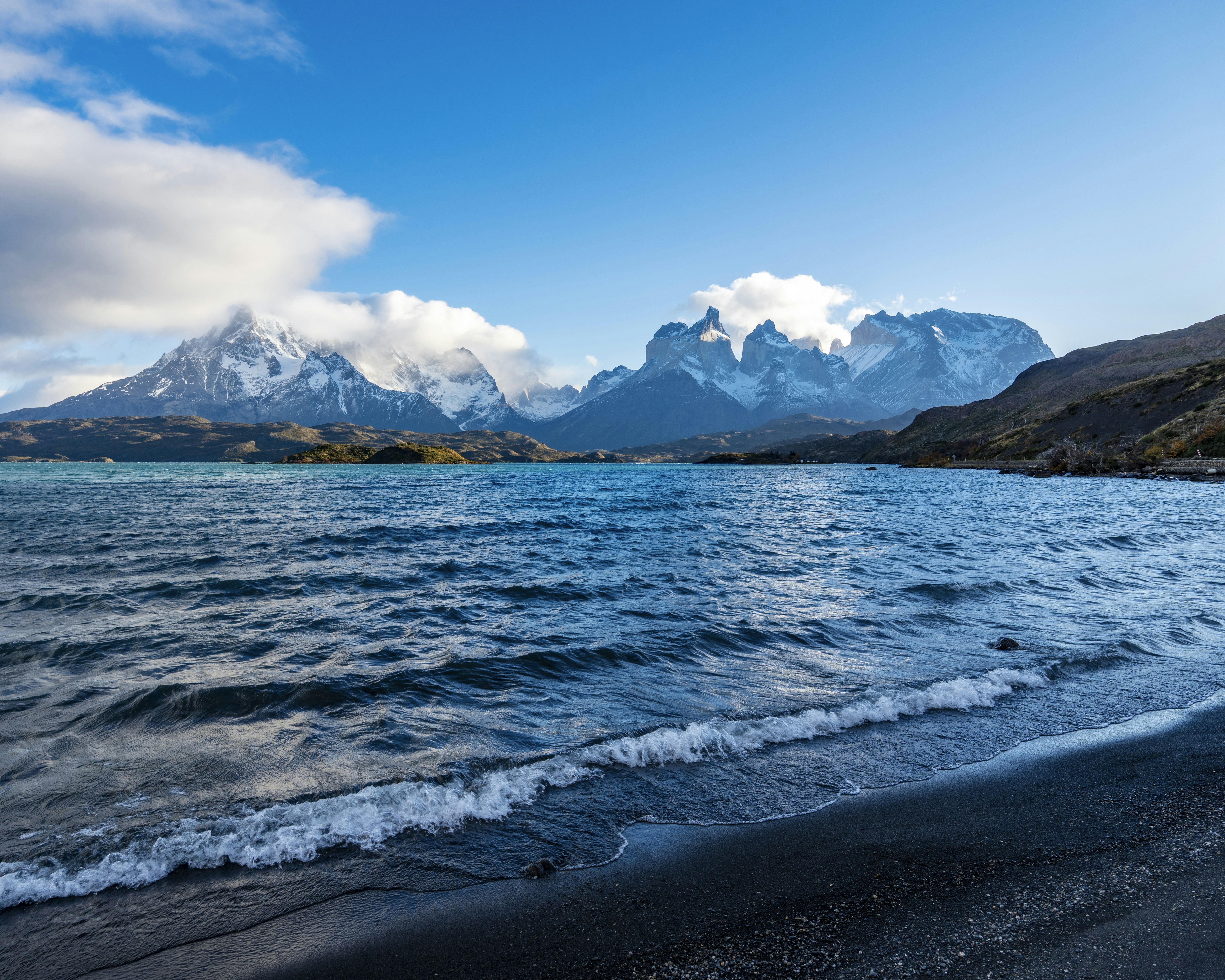 Torres Del Paine Mountain Peaks And Lake