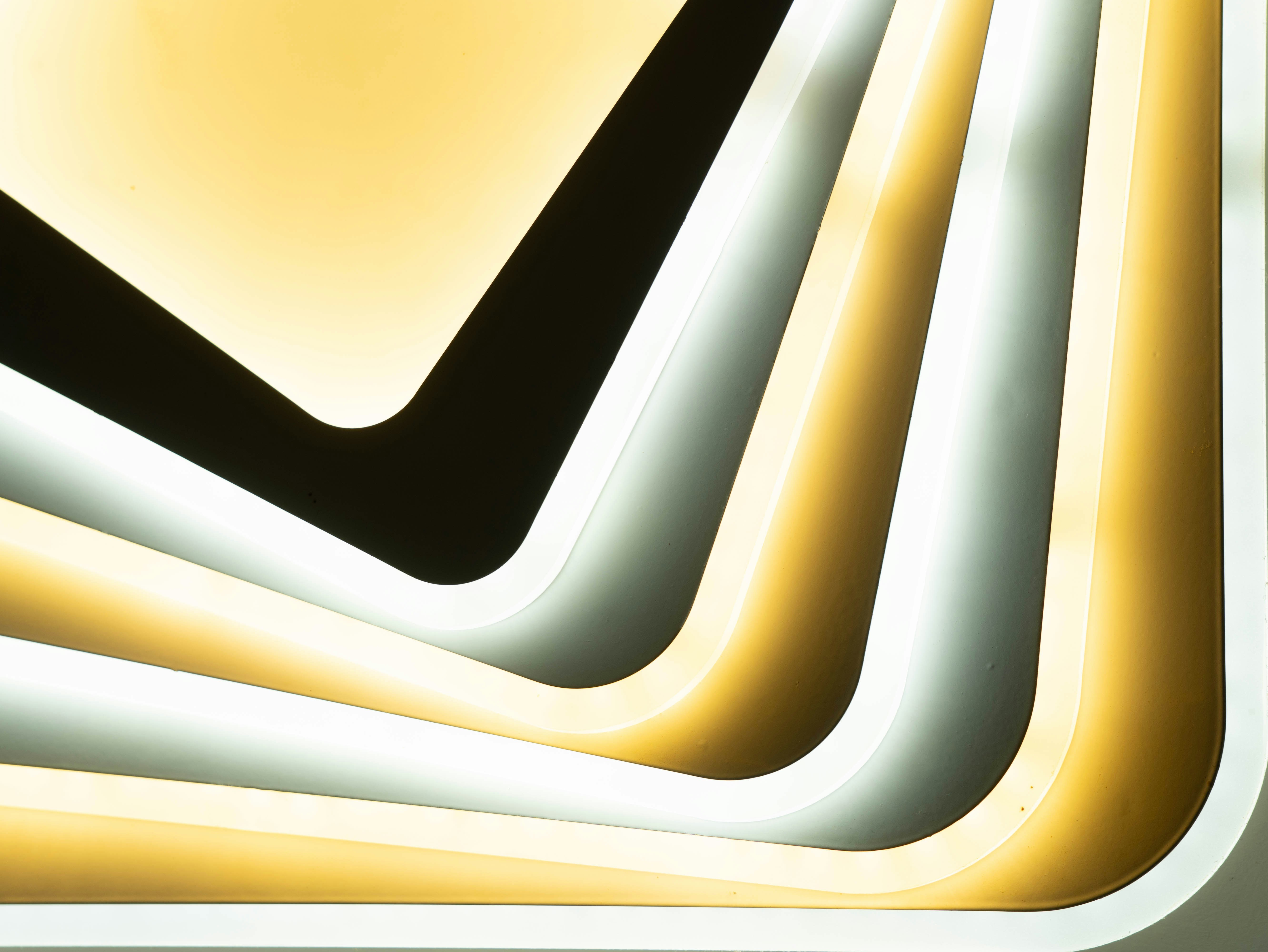 Neon Arcades: Layered Corners of Light