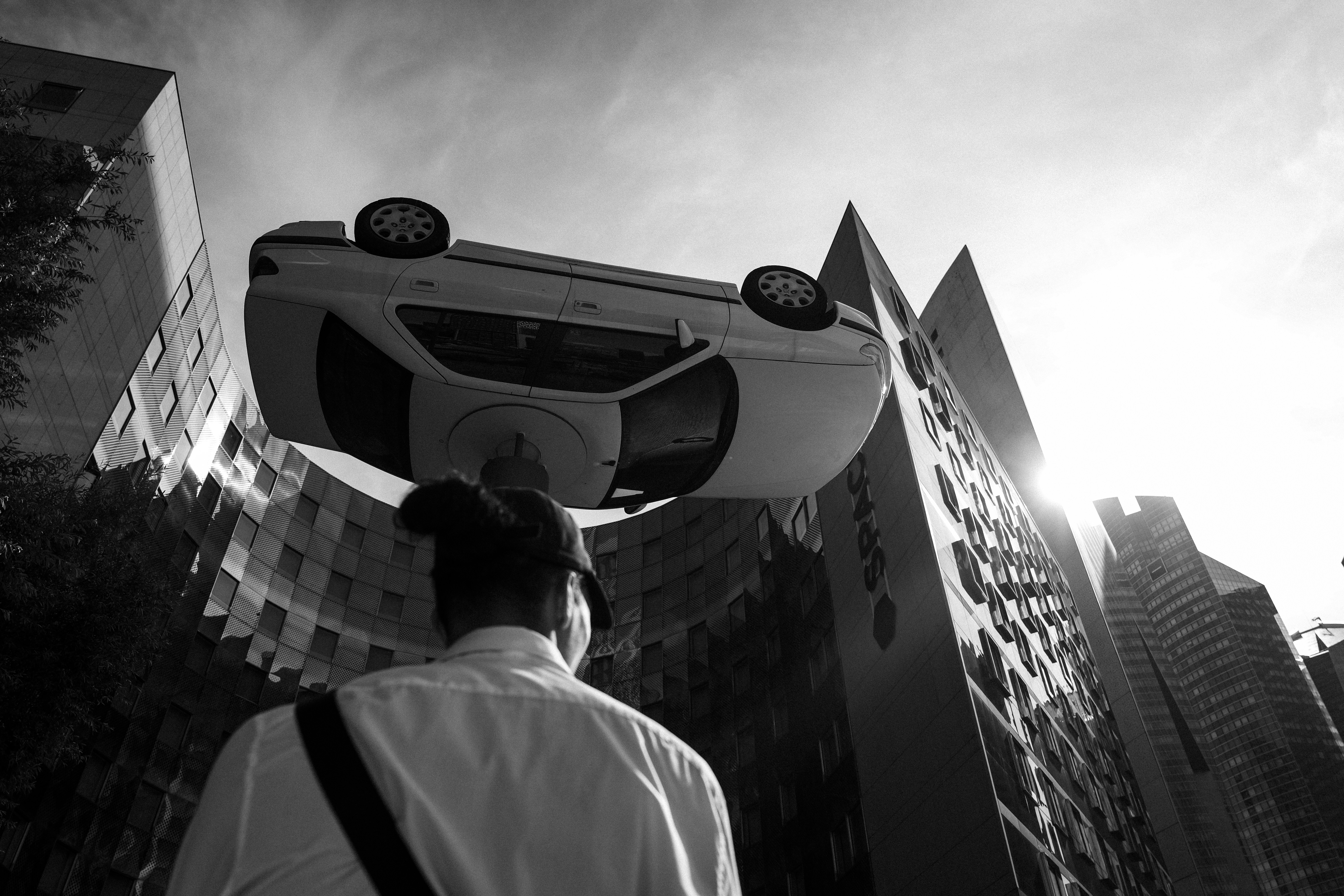 Upside-Down Chrome: A Car Sees the Sky