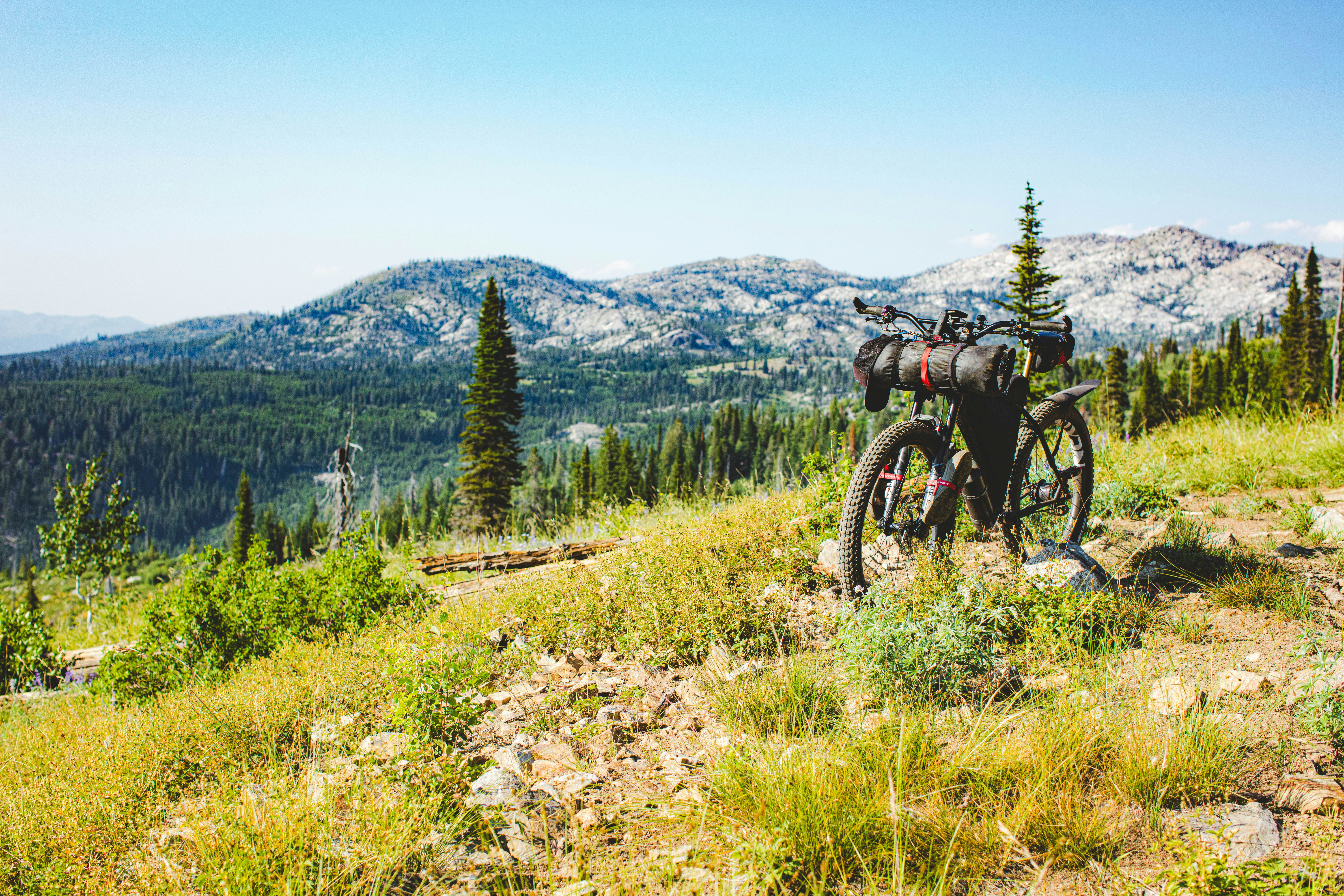 Ridge Run: A Touring Bike on a Sunny Alpine Overlook