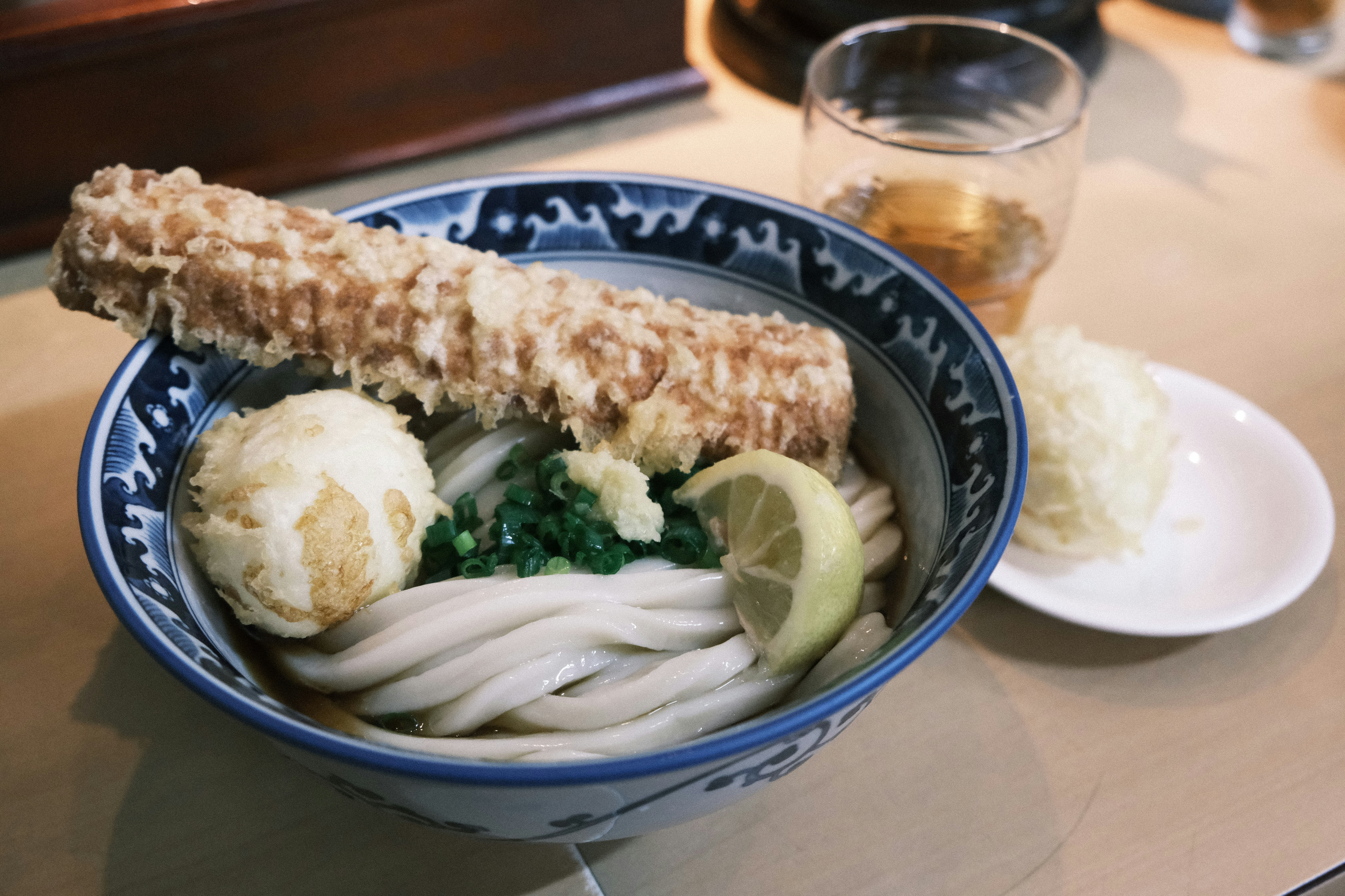 Tempura-Crunch Udon: A Bowl of Comfort with Citrus Accent