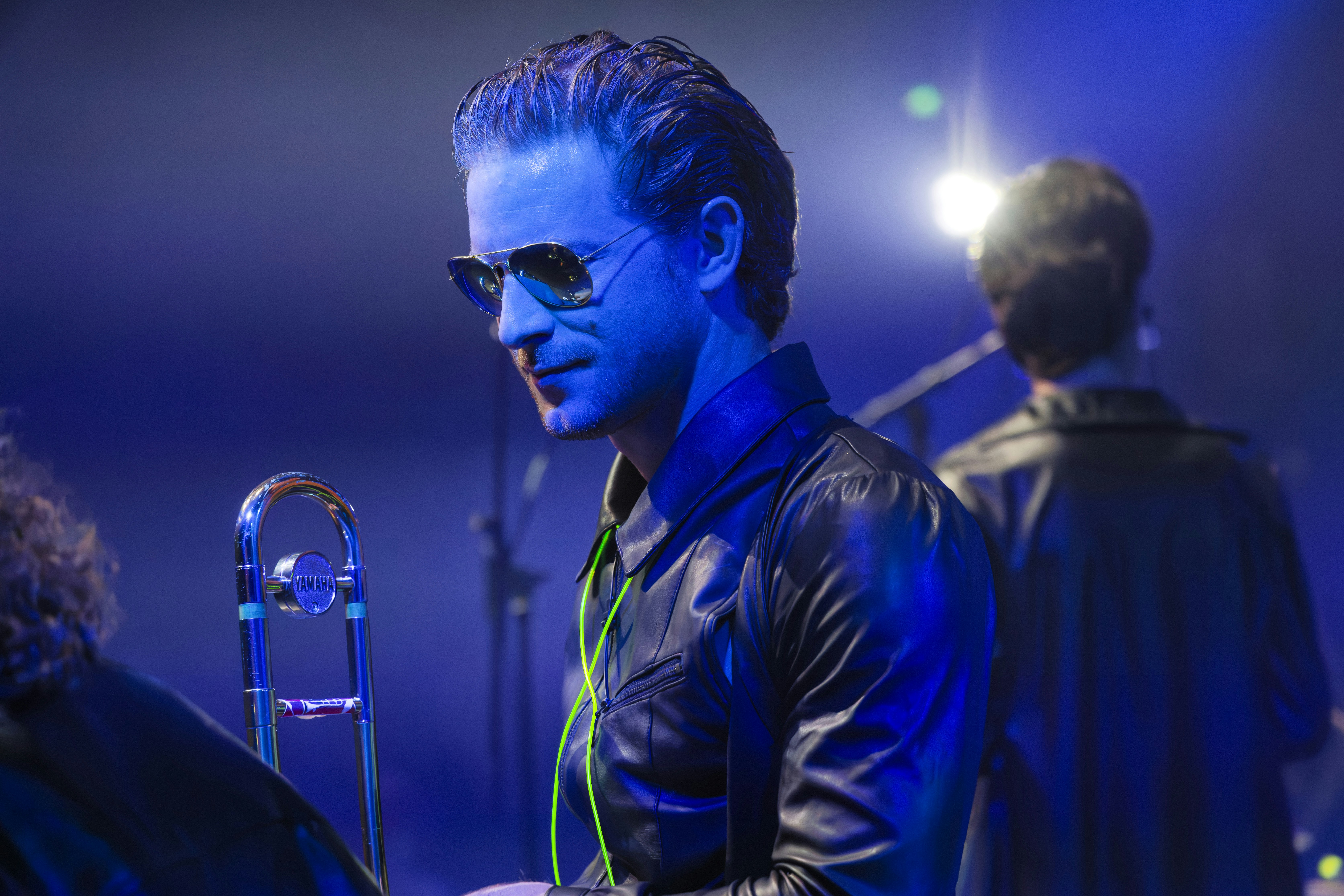 Blue Spotlight, Steel Tones: A Jazzman in Focus
